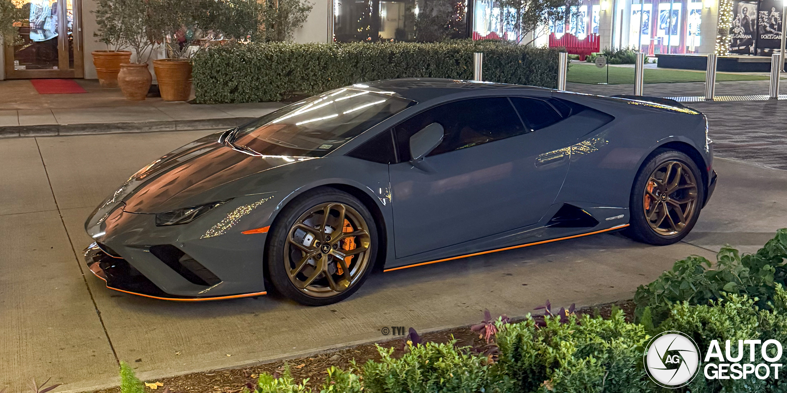 Lamborghini Huracán LP610-2 EVO RWD - 19 September 2025 - Autogespot