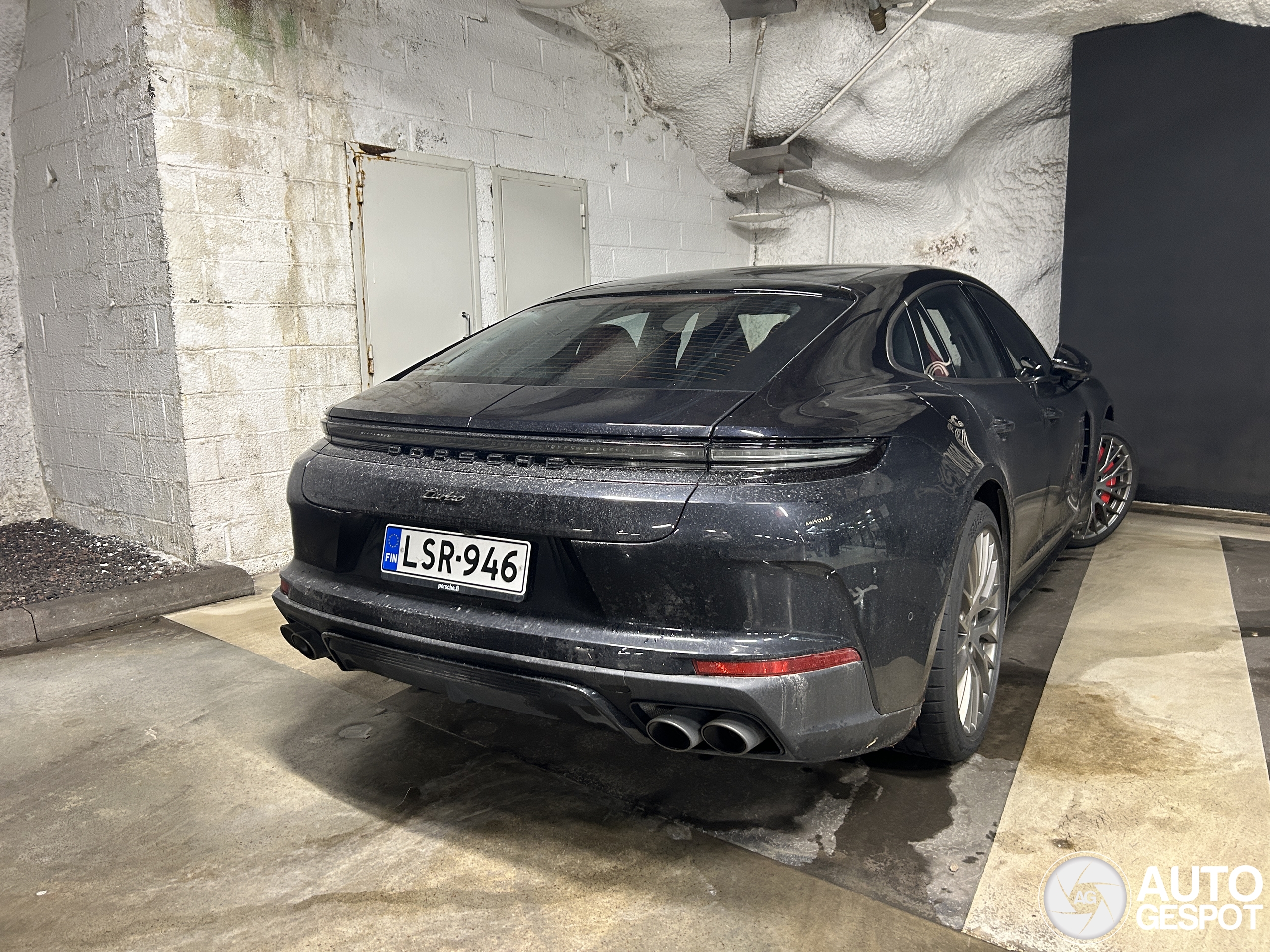 Porsche 972 Panamera Turbo E-Hybrid - 20 September 2025 - Autogespot