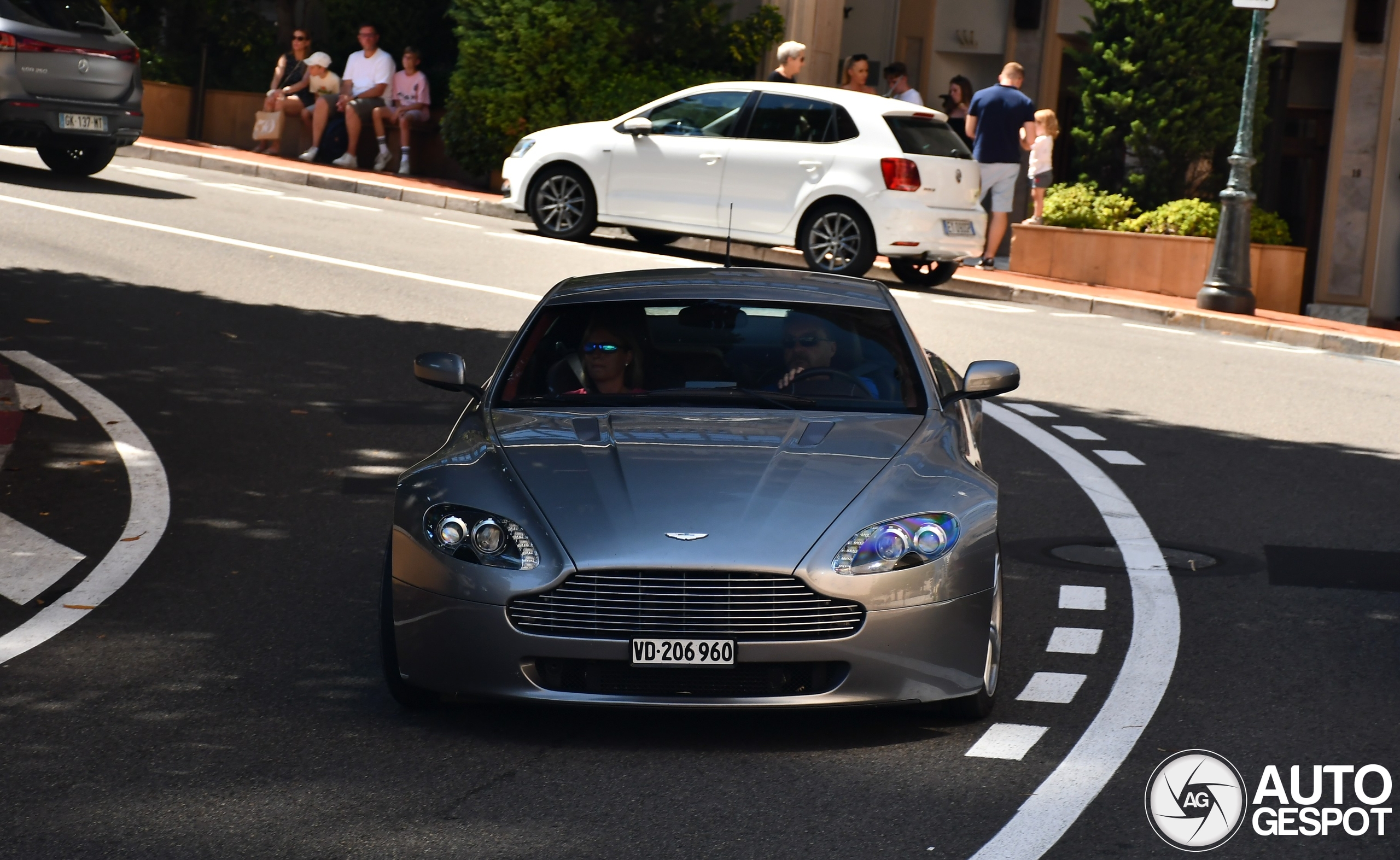 Aston Martin V8 Vantage - 21 September 2025 - Autogespot