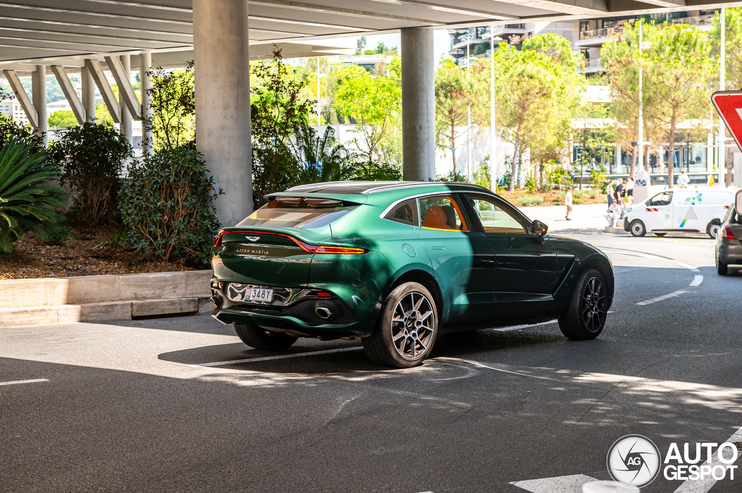 Aston Martin DBX - 22 September 2025 - Autogespot