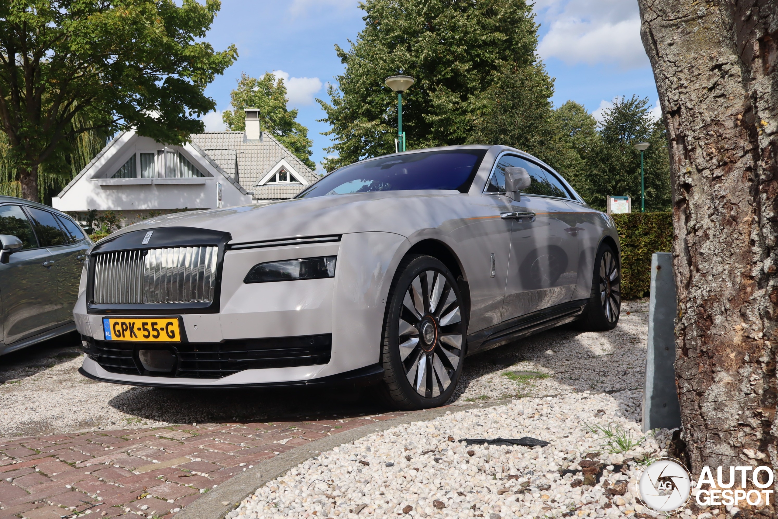 Rolls-Royce Spectre - 23 September 2025 - Autogespot