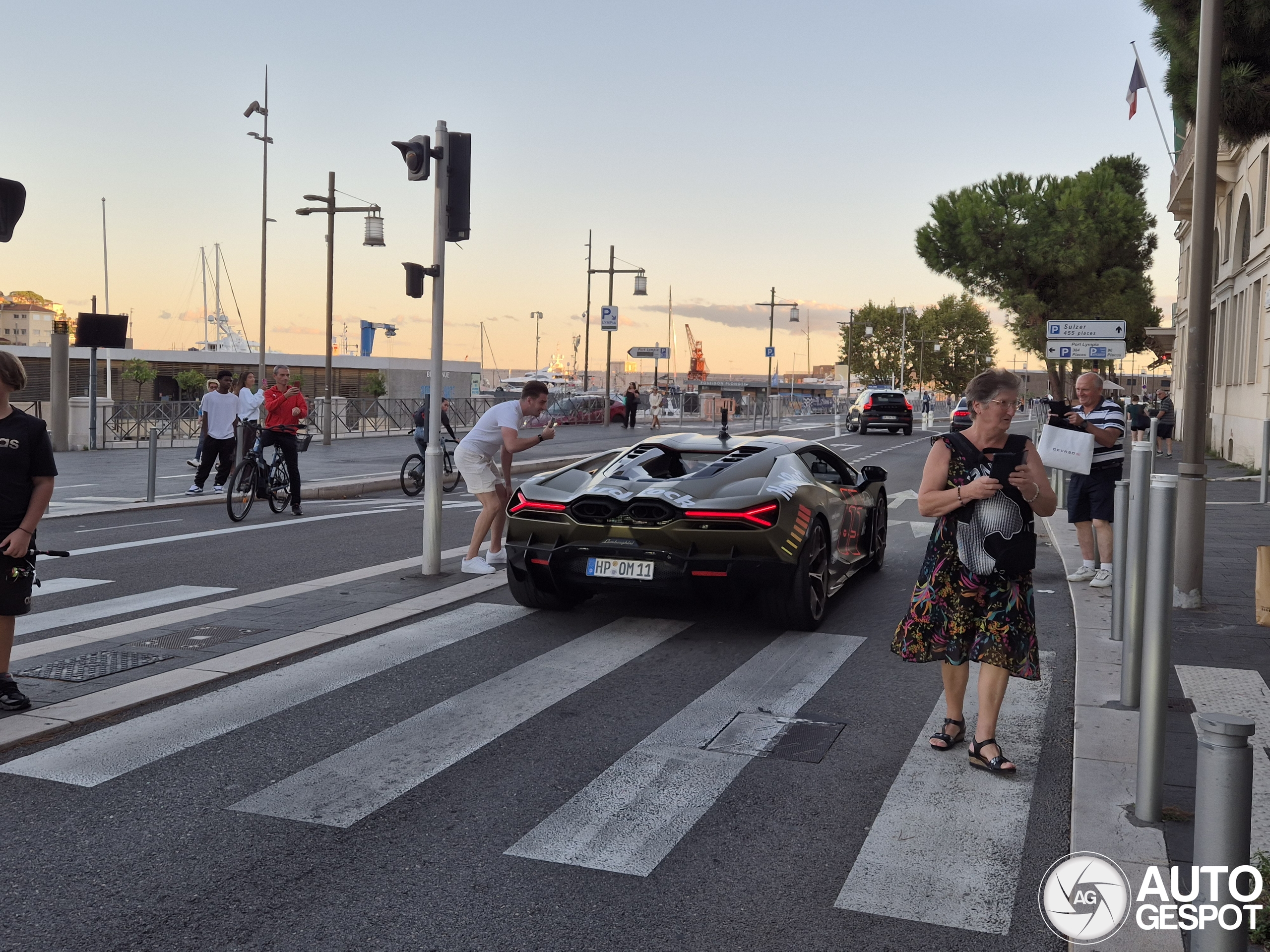 Lamborghini Revuelto - 25 September 2025 - Autogespot