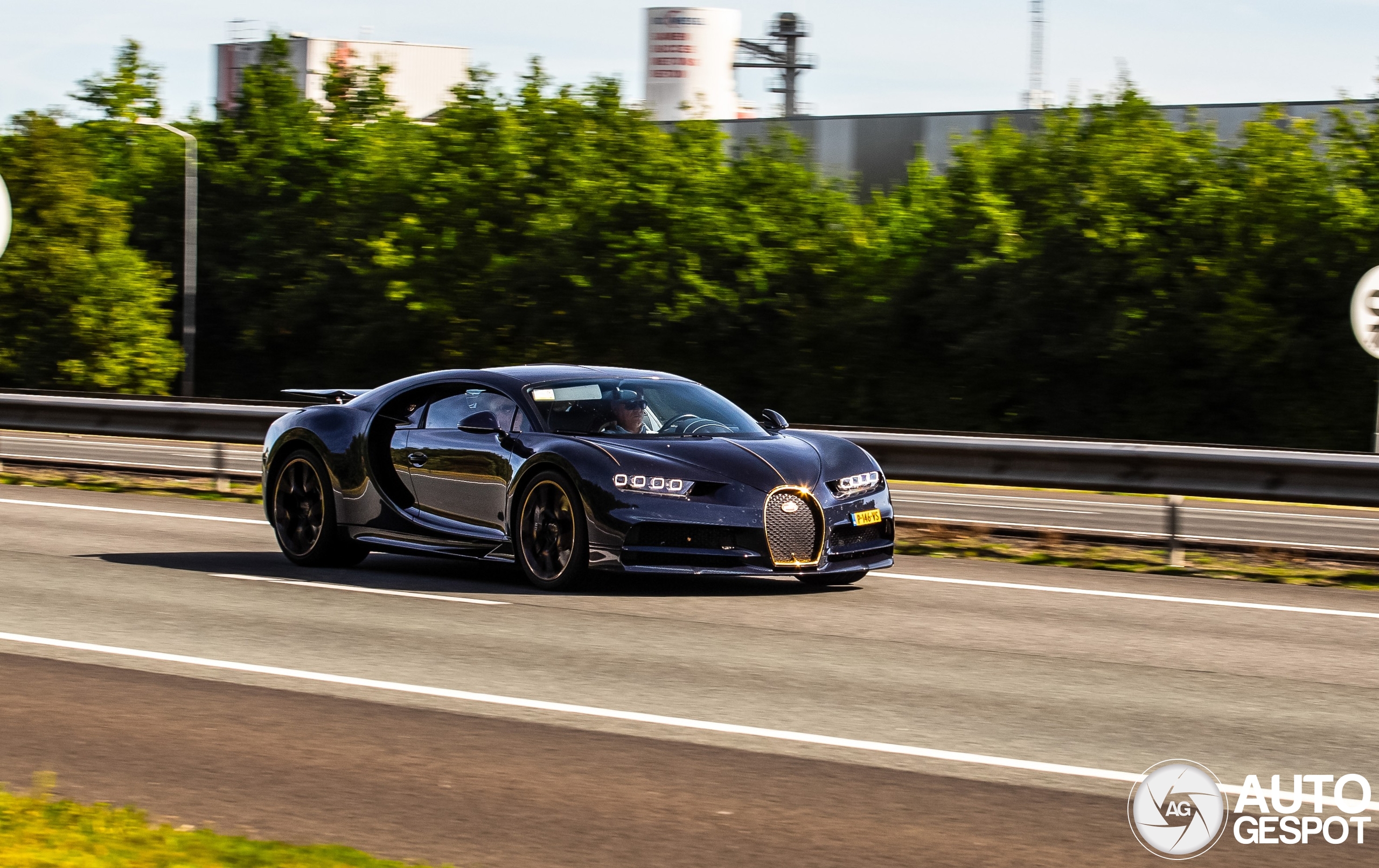 Bugatti Chiron L'Ébé - 27 September 2025 - Autogespot