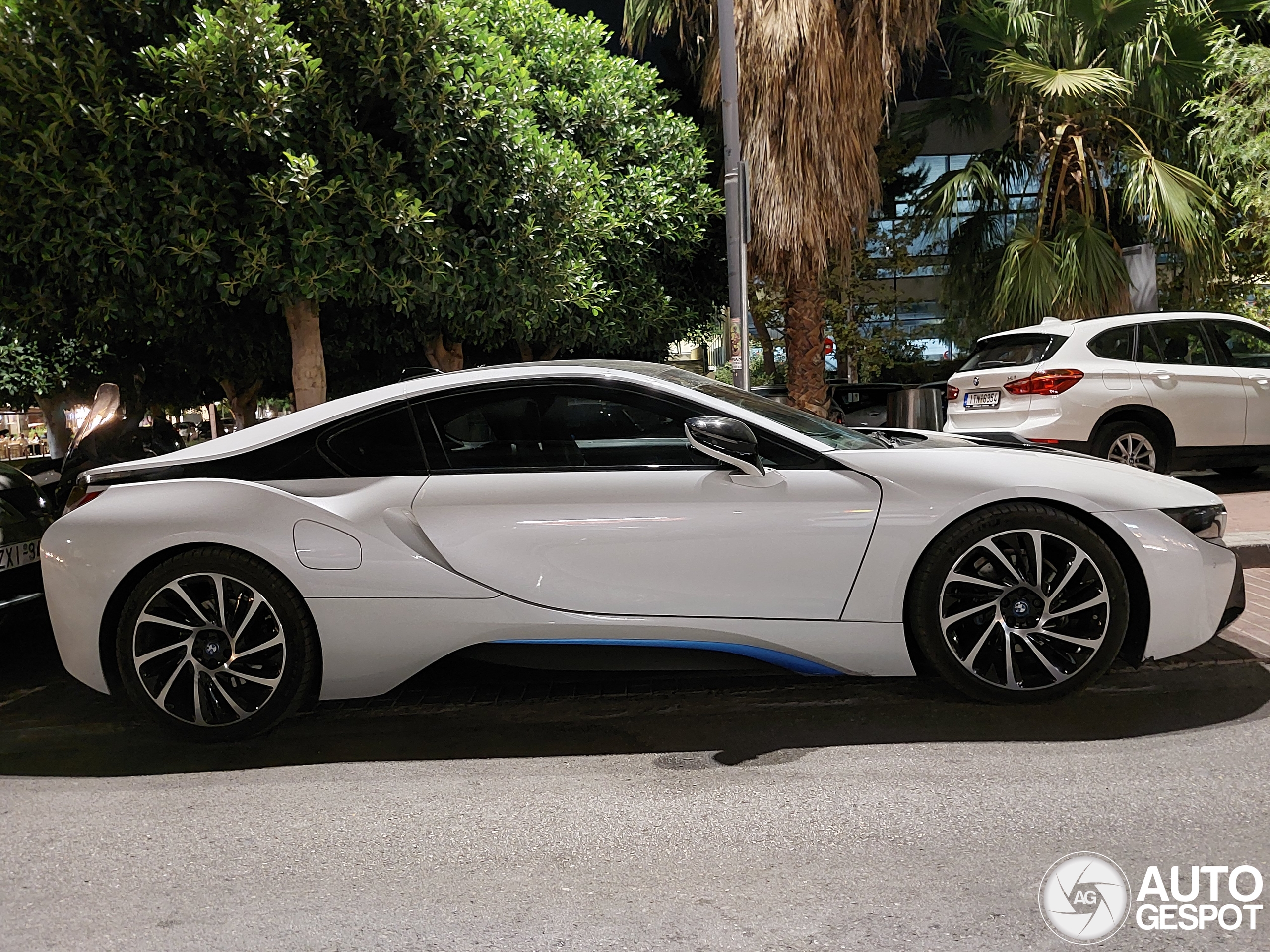 BMW i8 - 28 September 2025 - Autogespot