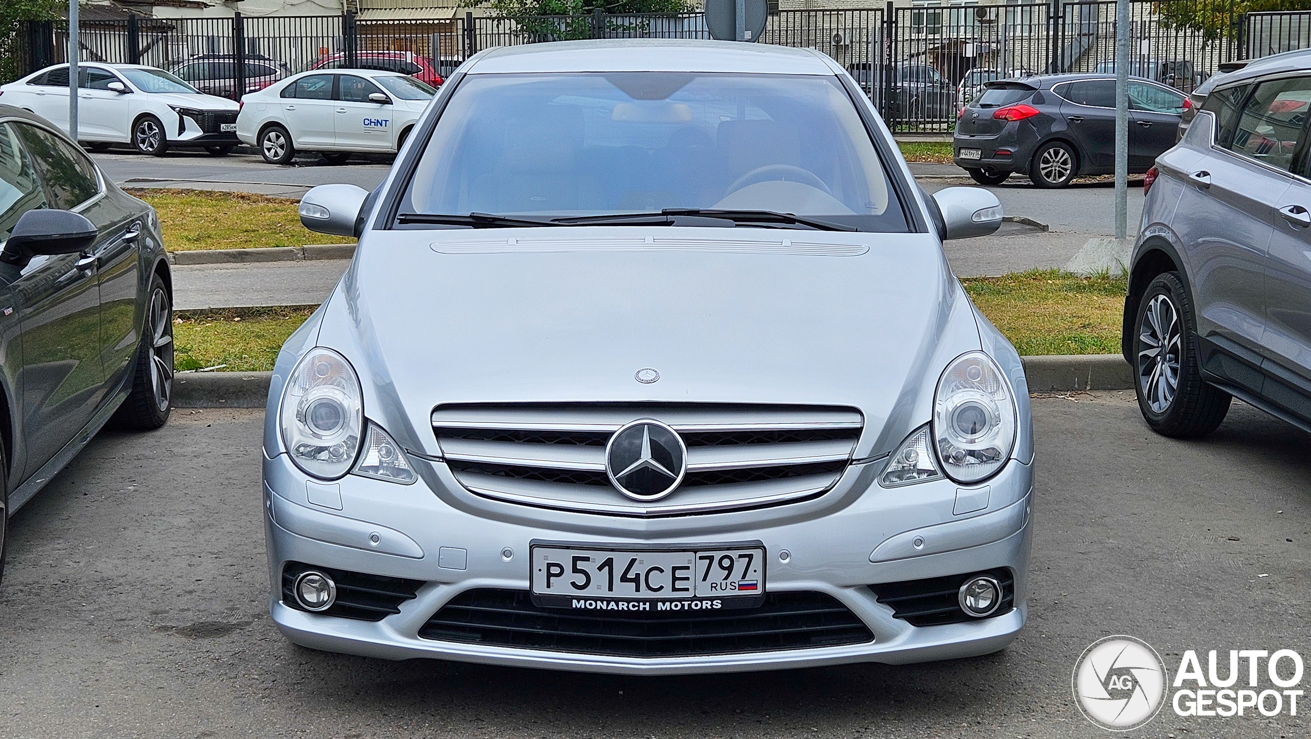 Mercedes-Benz R 63 AMG - 29 September 2025 - Autogespot