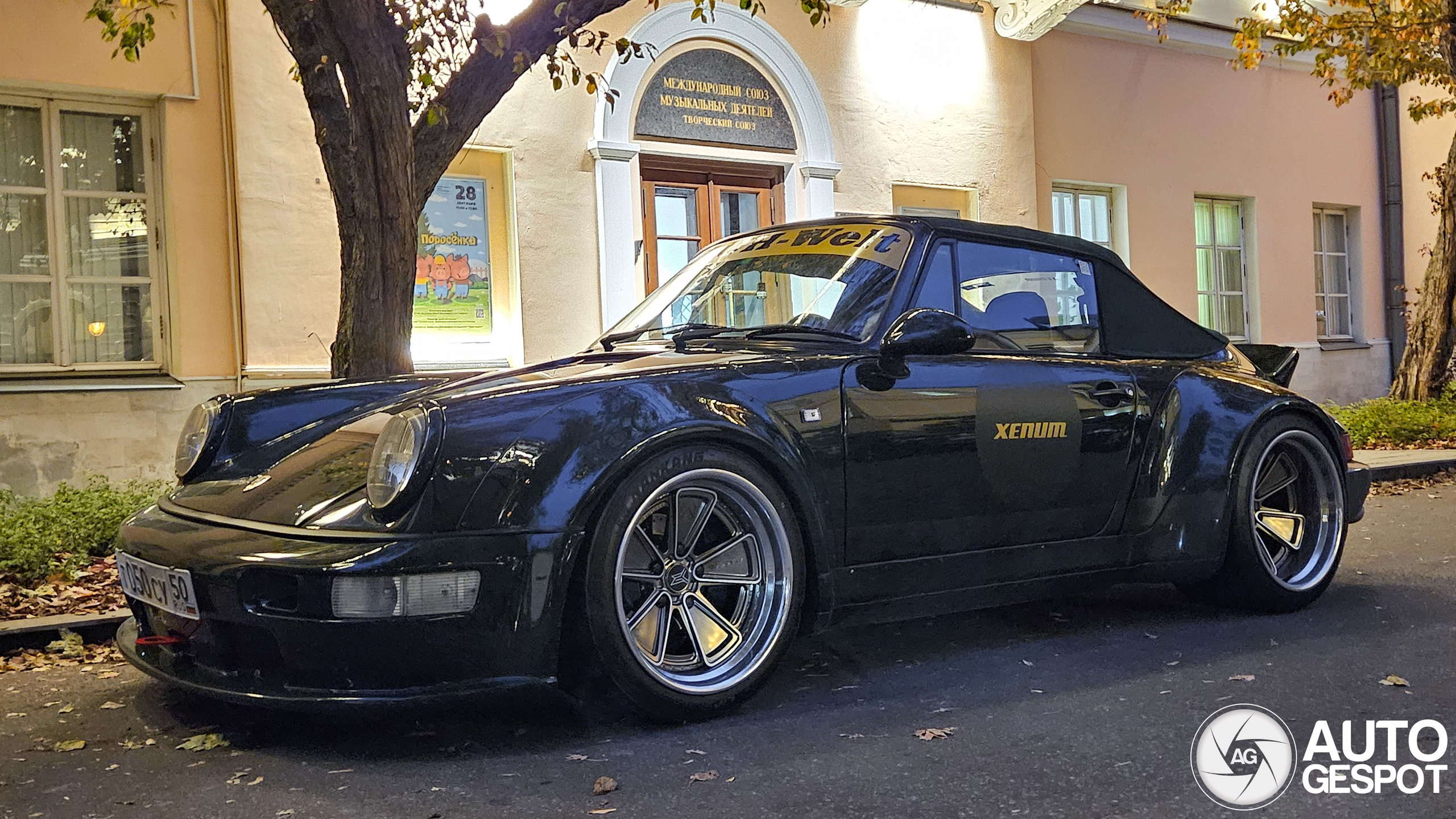Porsche 964 Cabriolet Rauh-Welt Begriff - 29 September 2025 - Autogespot