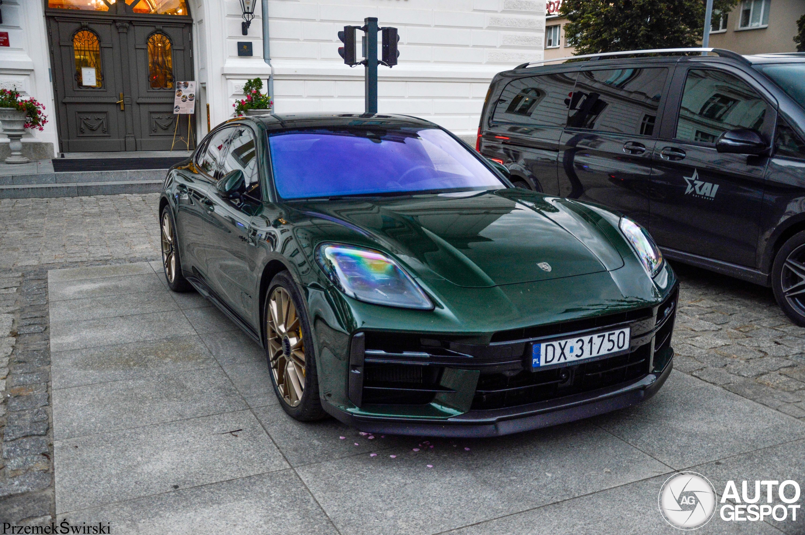 Porsche 972 Panamera Turbo S E-Hybrid - 29 September 2025 - Autogespot