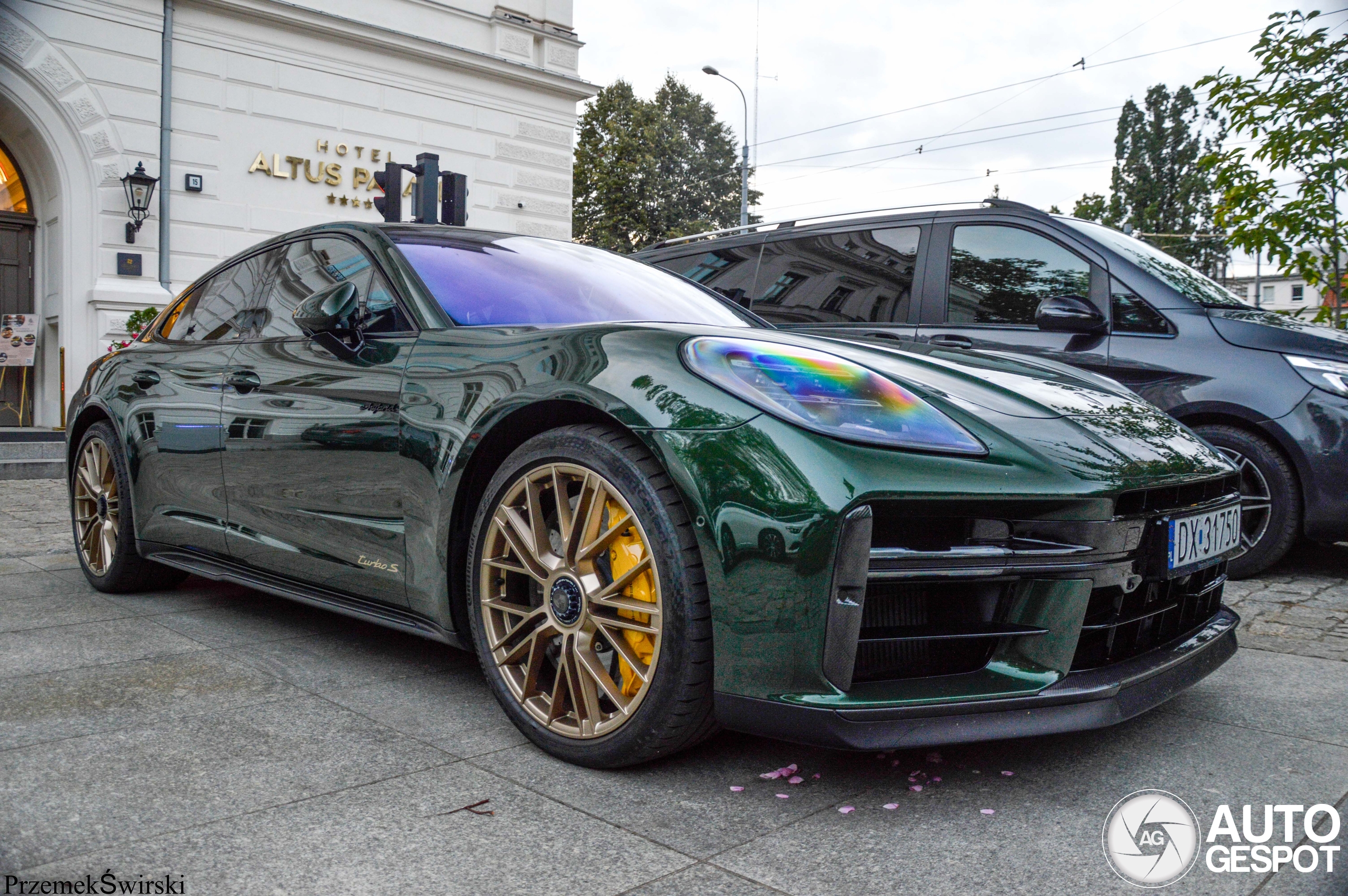 Porsche 972 Panamera Turbo S E-Hybrid - 29 September 2025 - Autogespot