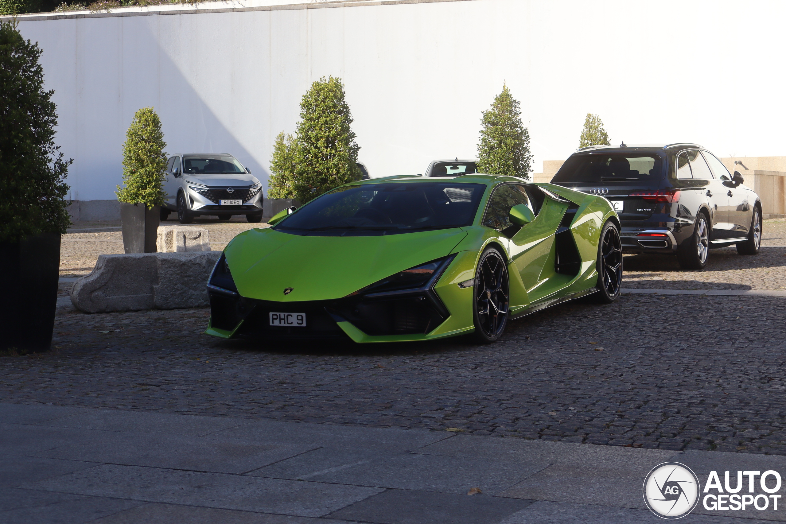 Lamborghini Revuelto - 30 September 2025 - Autogespot