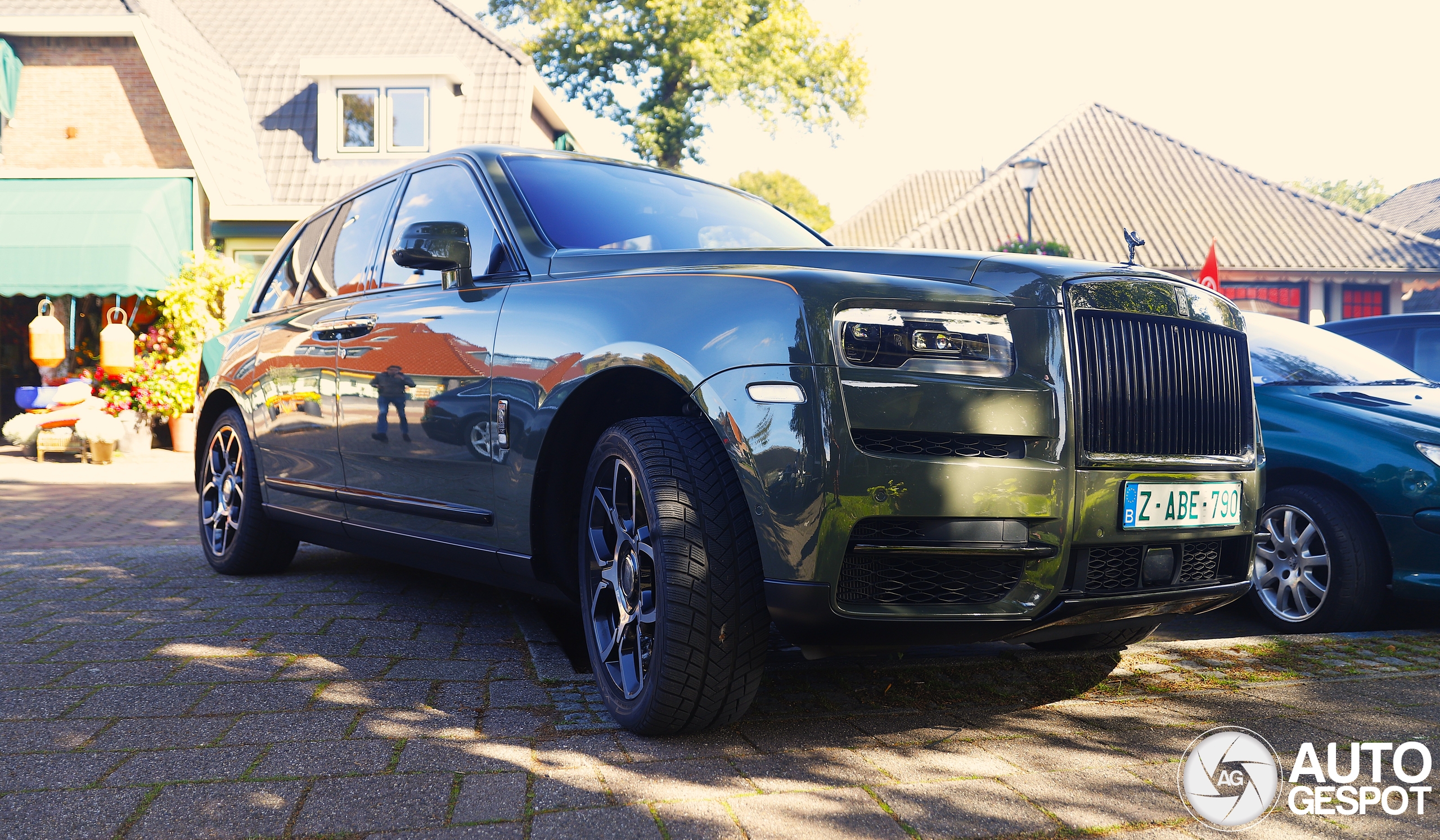Rolls-Royce Cullinan Black Badge Fu-Shion Collection - 30 September ...