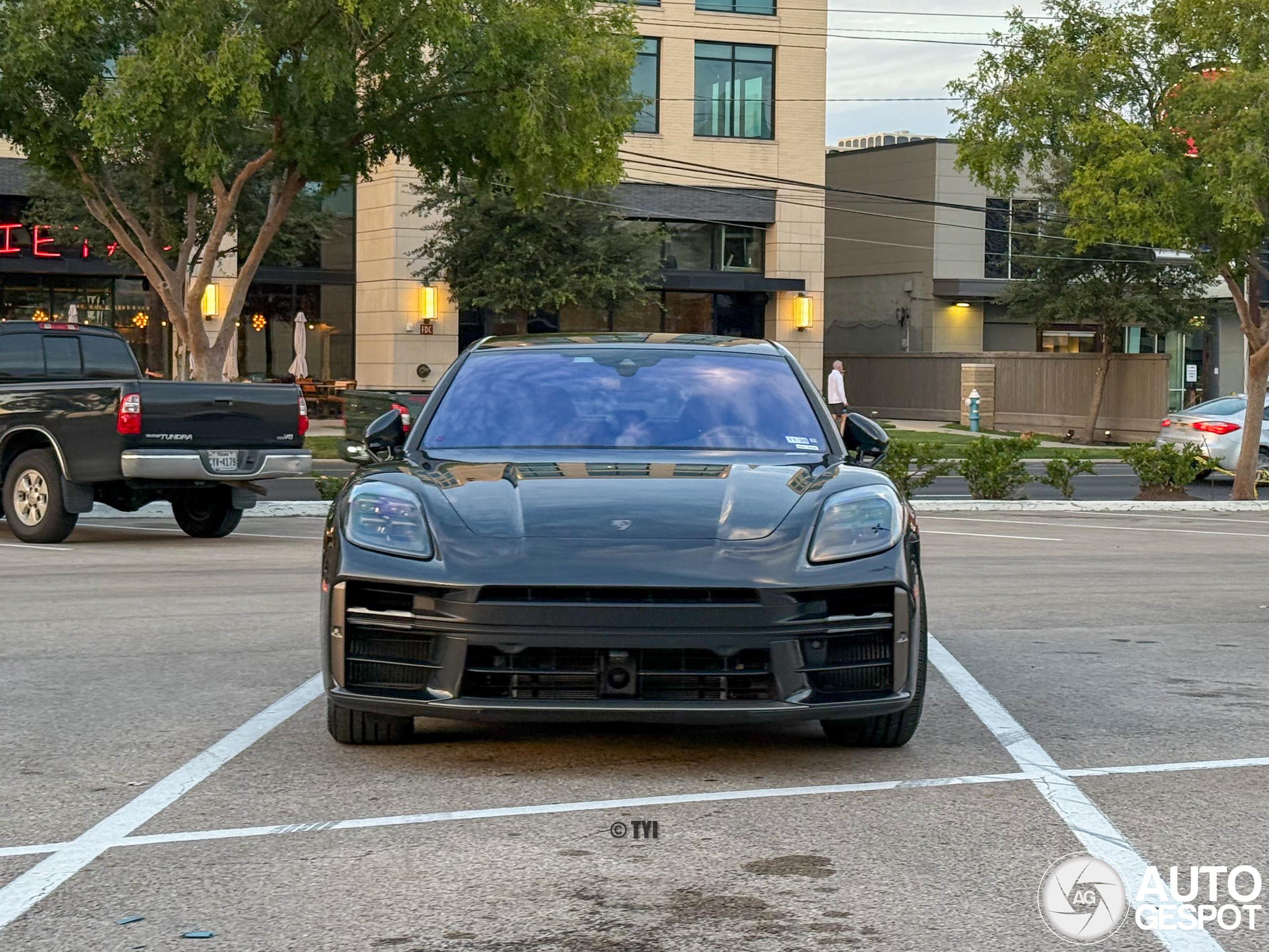 Porsche 972 Panamera Turbo E-Hybrid - 01 October 2025 - Autogespot
