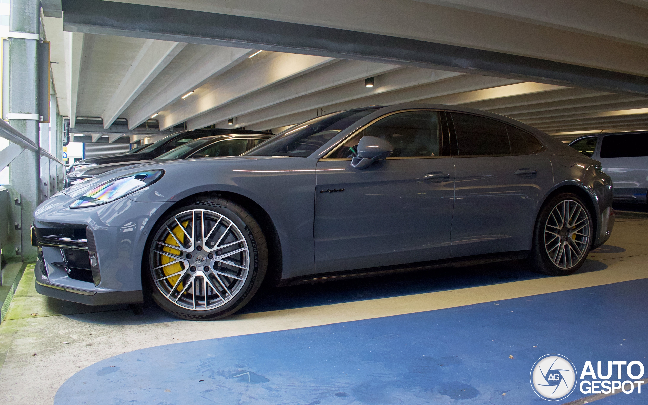 Porsche 972 Panamera Turbo S E-Hybrid - 03 October 2025 - Autogespot