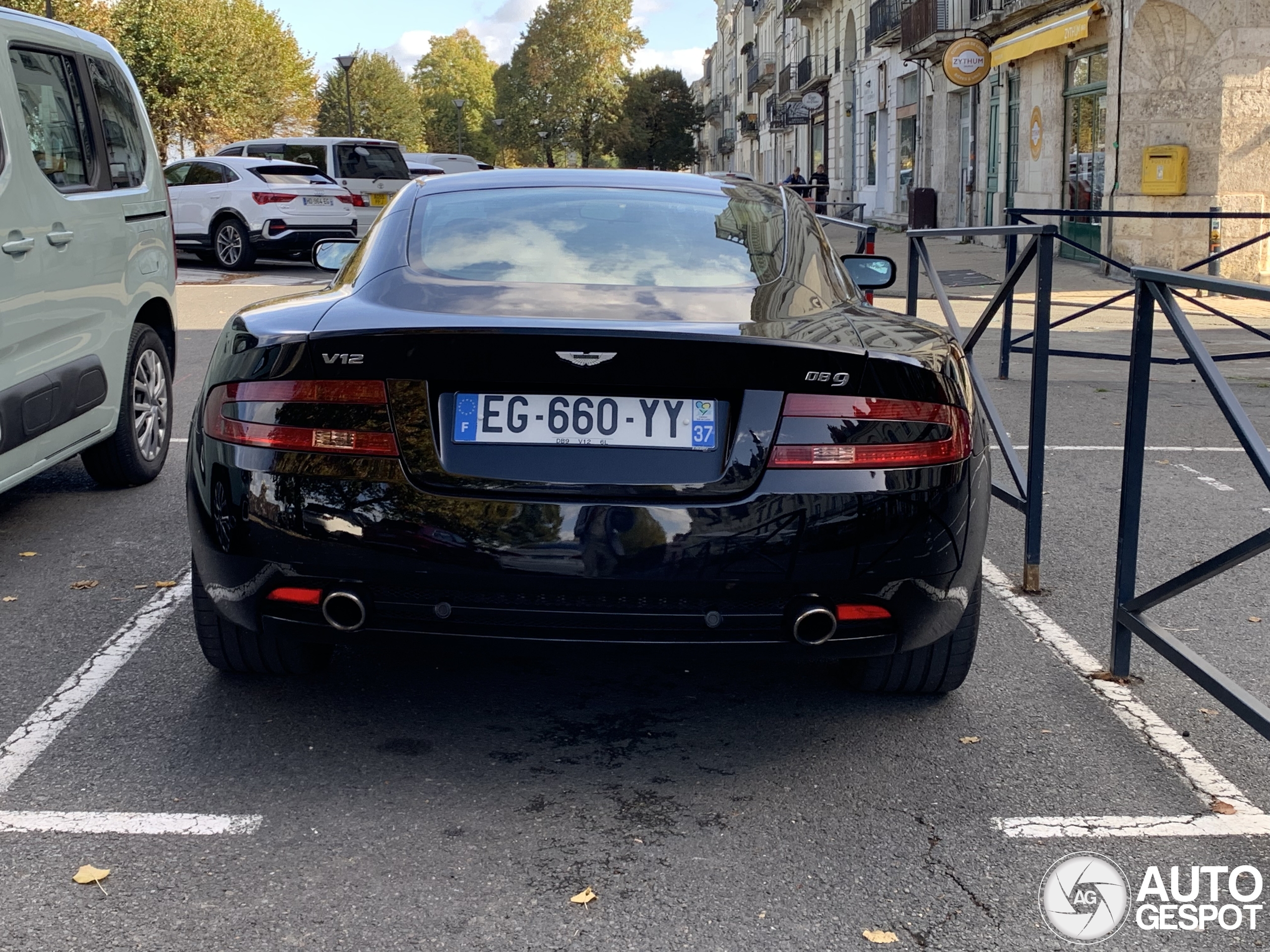 Aston Martin DB9 - 05 October 2025 - Autogespot