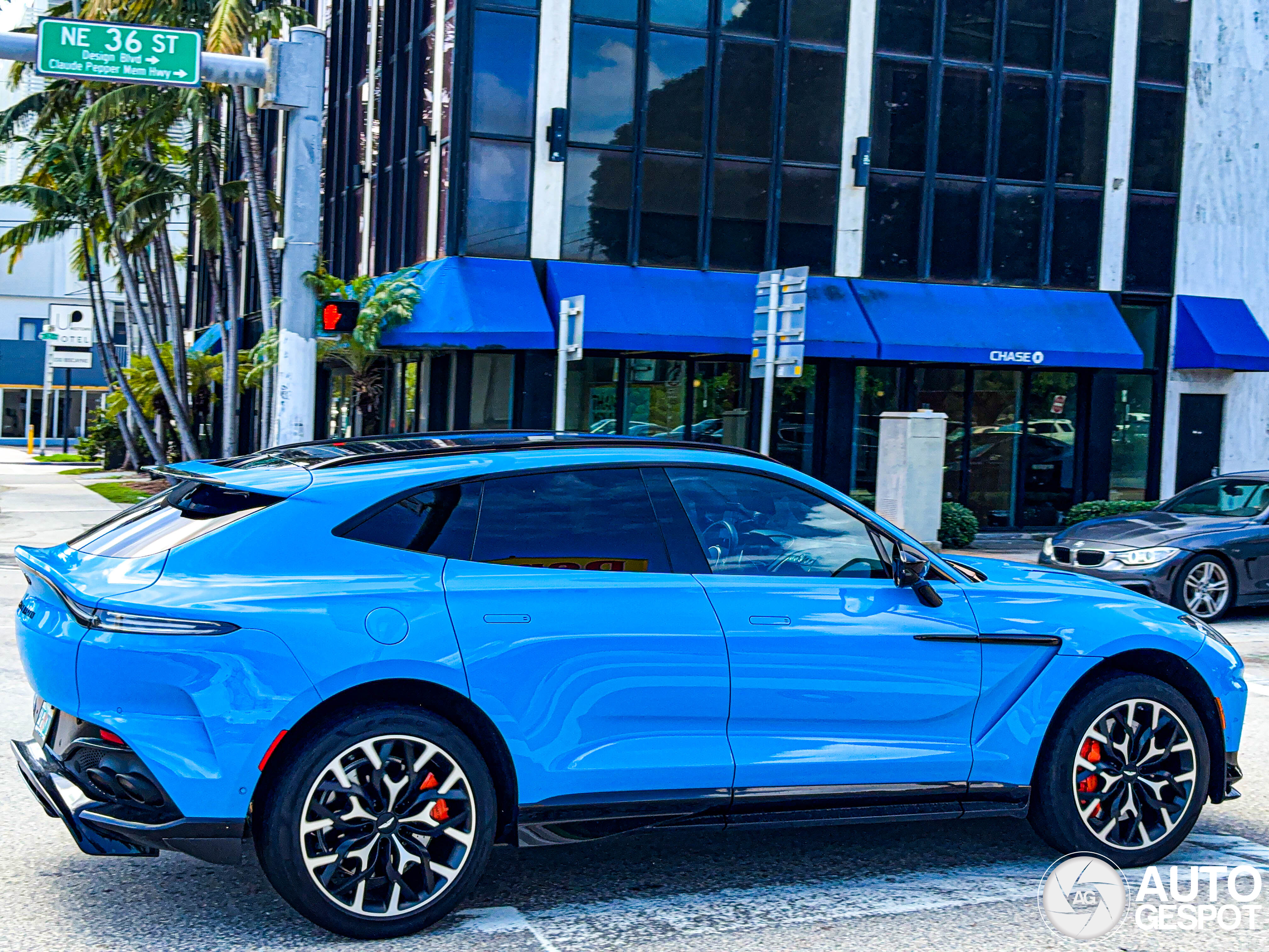 Aston Martin DBX707 - 05 October 2025 - Autogespot