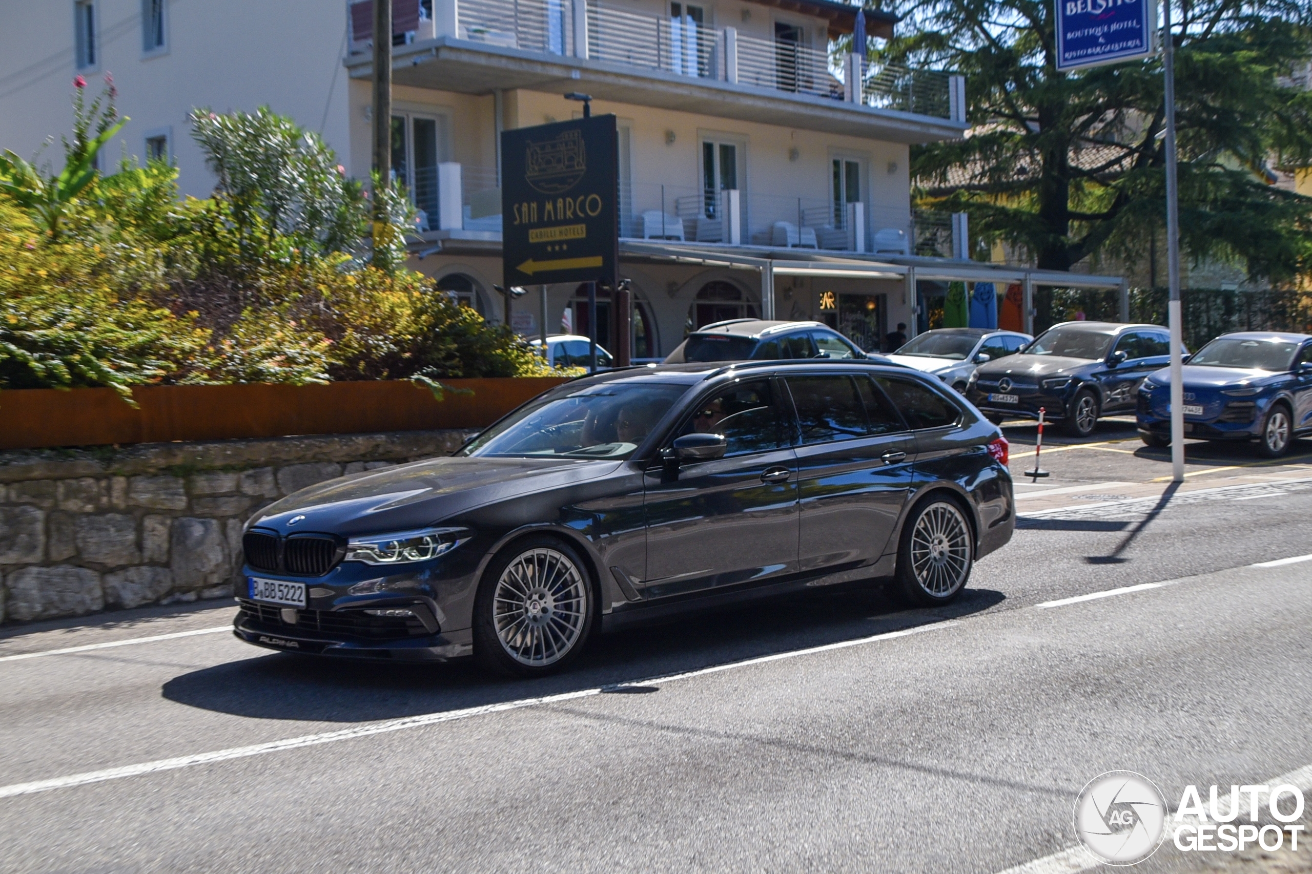 Alpina B5 BiTurbo Touring 2017 - 06 October 2025 - Autogespot
