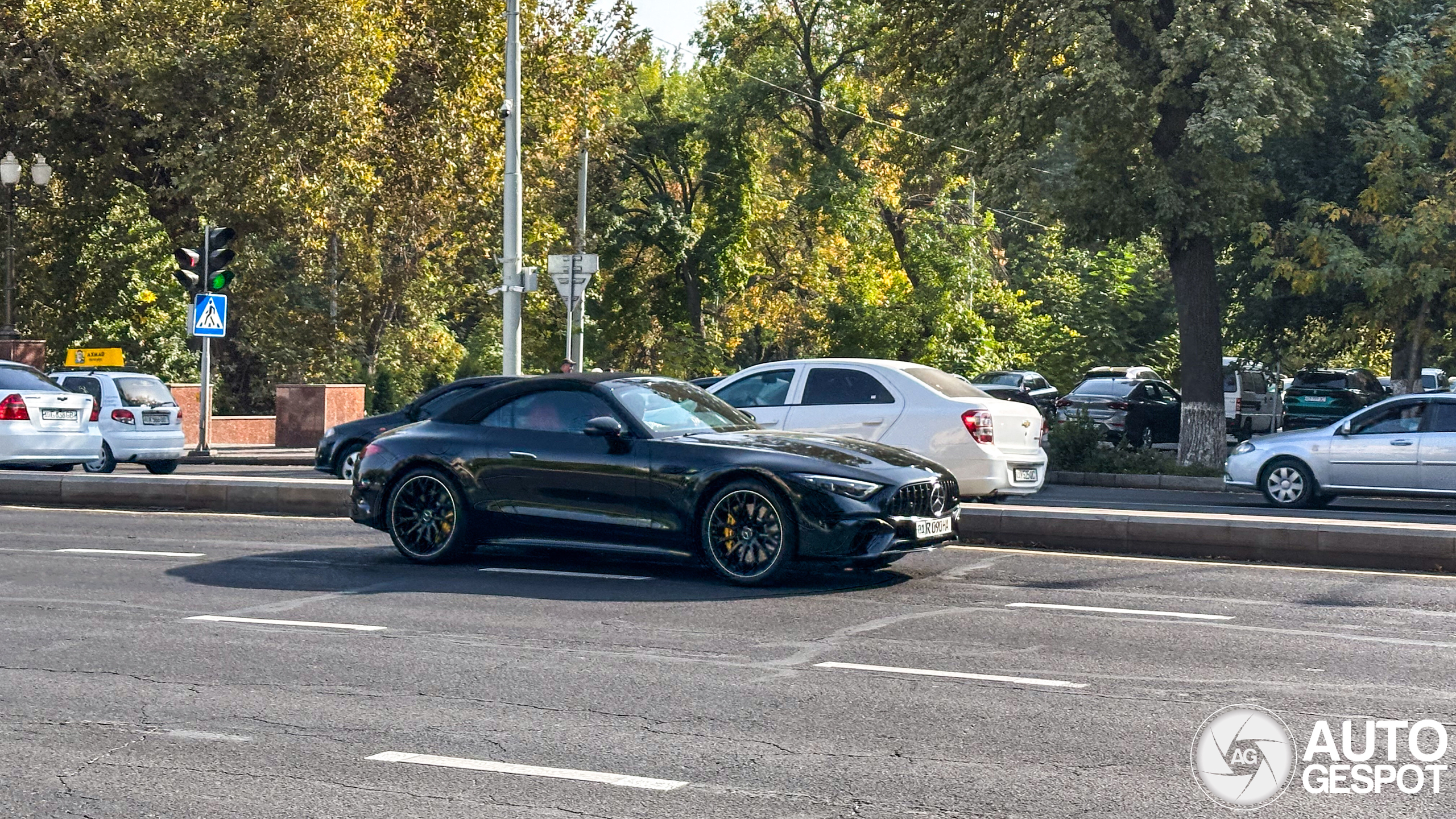 Mercedes-AMG SL 63 R232 - 07 October 2025 - Autogespot