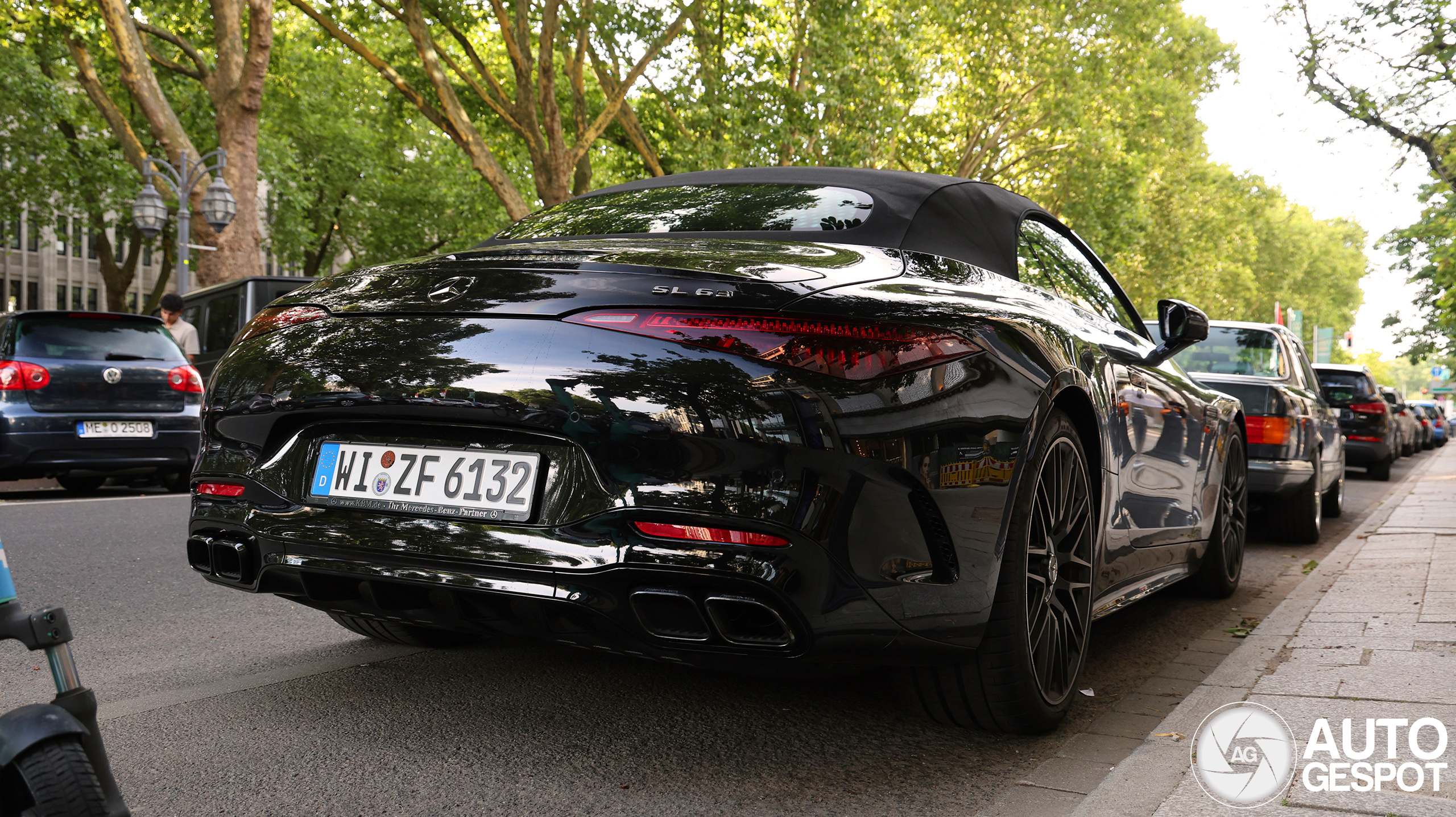 Mercedes-AMG SL 63 R232 - 07 October 2025 - Autogespot