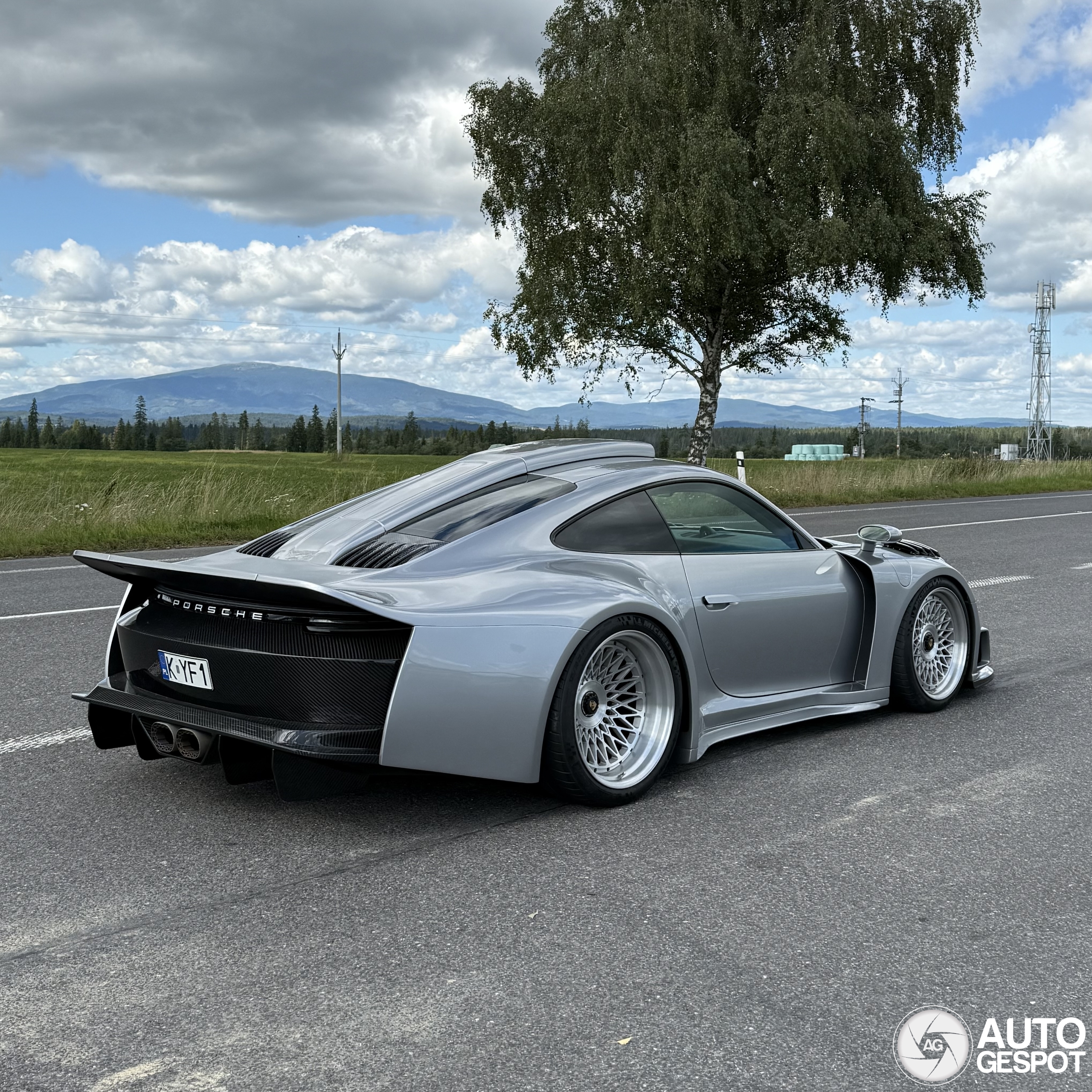 Porsche 992 Carrera S MkI Carbonerre Project GT1 Manta - 08 October ...