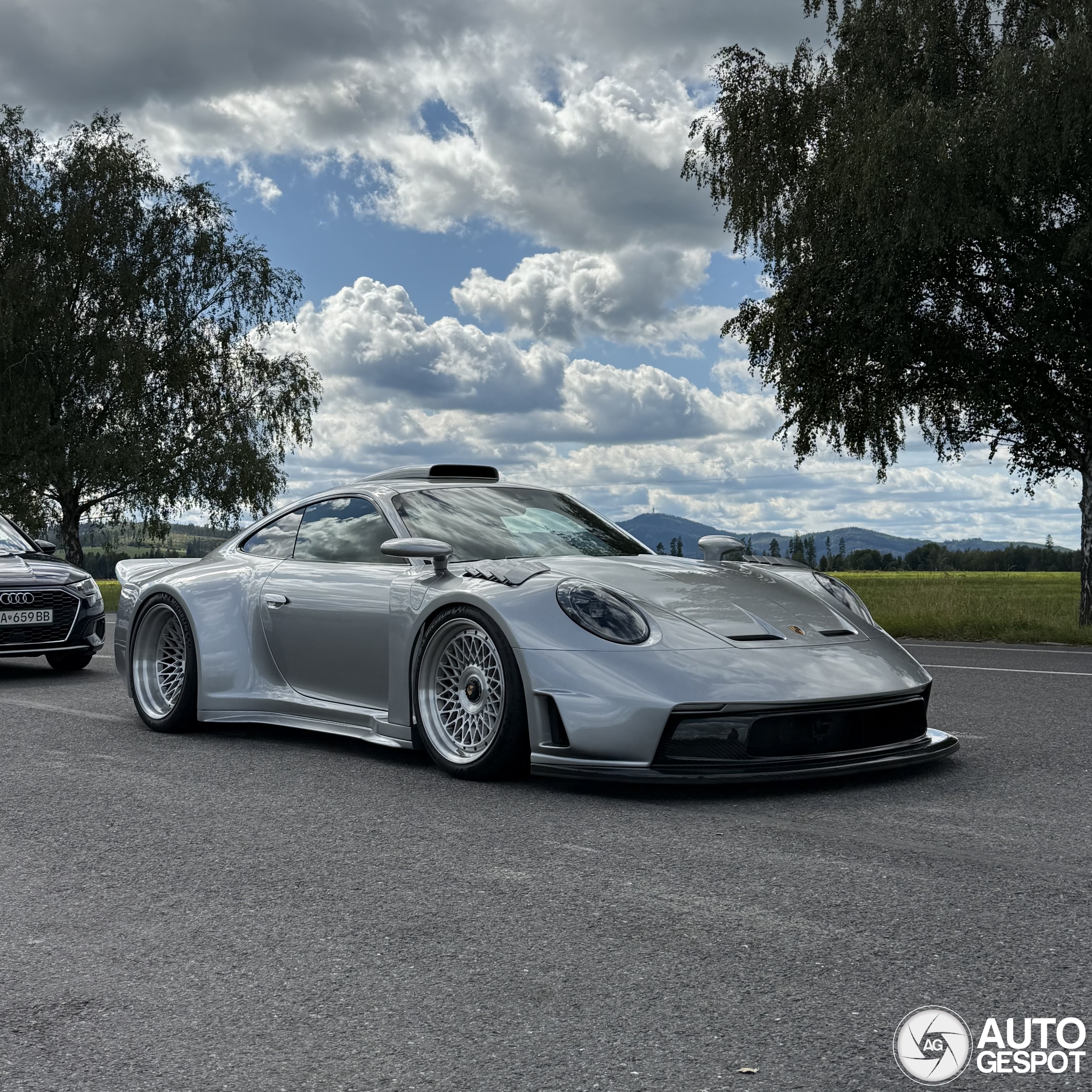 Porsche 992 Carrera S MkI Carbonerre Project GT1 Manta - 08 October ...