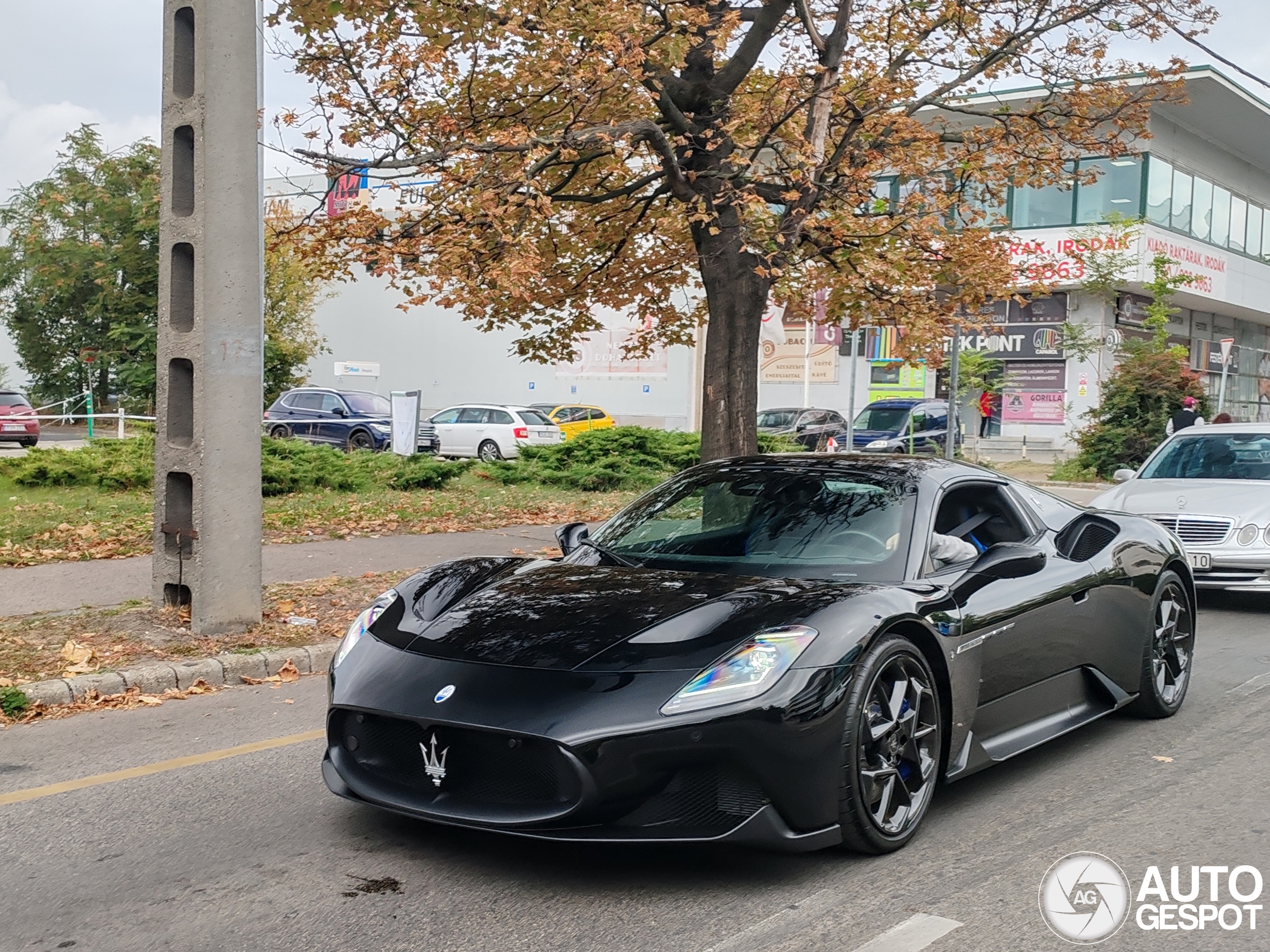 Maserati MC20 Cielo - 09 October 2025 - Autogespot