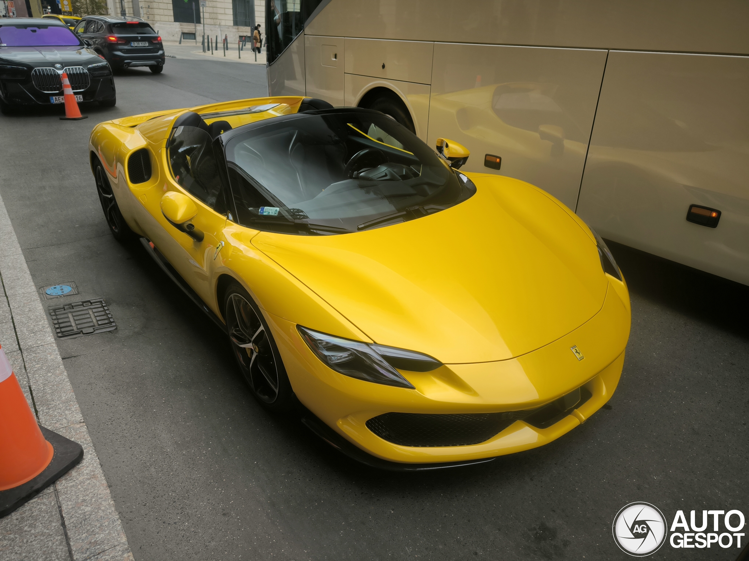 Ferrari 296 GTS - 10 October 2025 - Autogespot