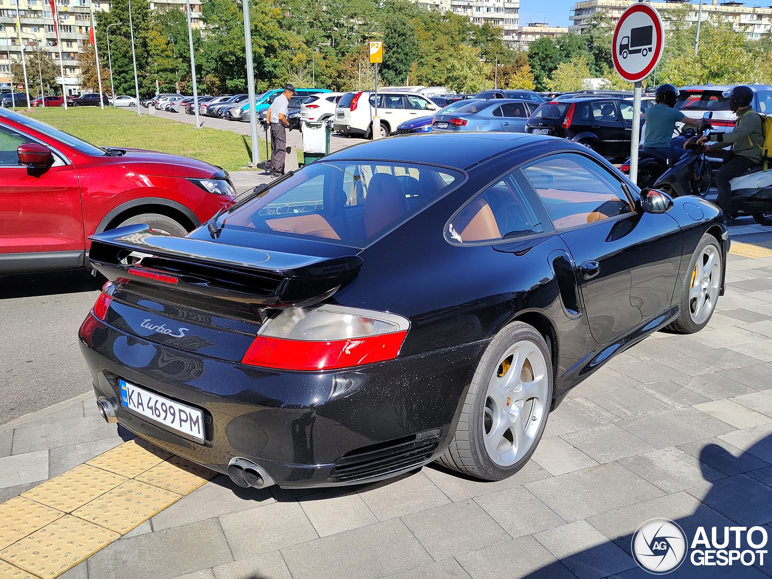 Porsche 996 Turbo S - 10 October 2025 - Autogespot
