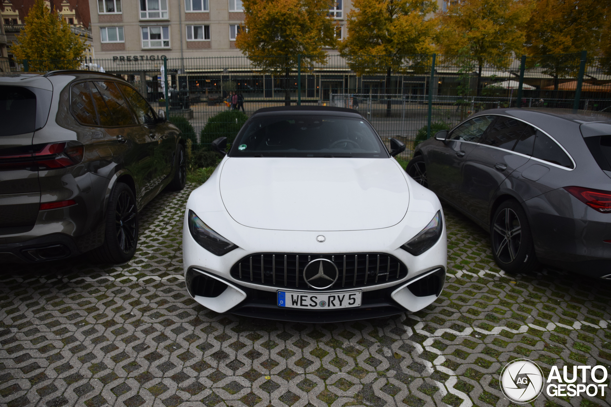 Mercedes-AMG SL 63 R232 - 11 October 2025 - Autogespot