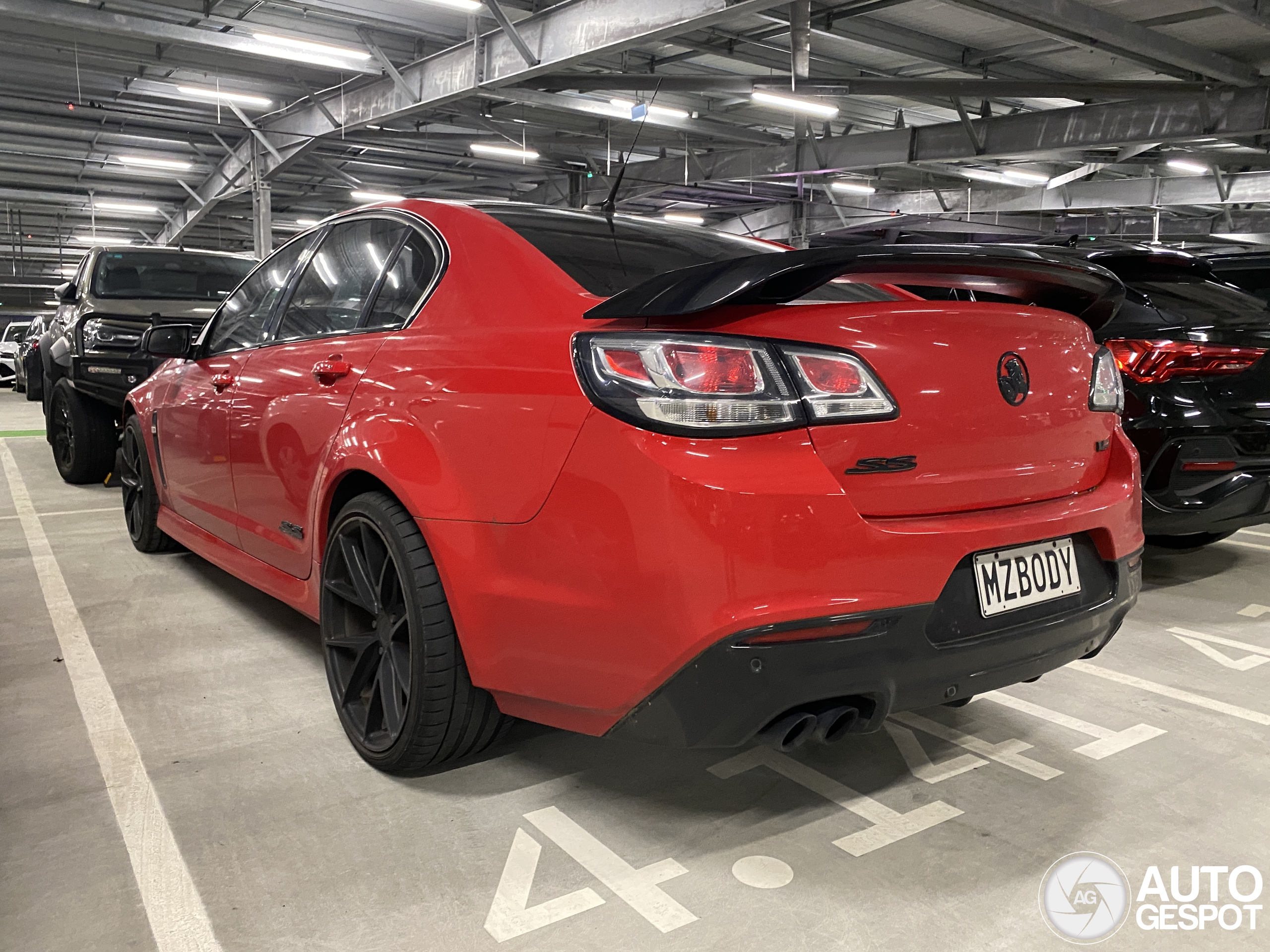 Holden VF Series II Commodore SS V - 12 October 2025 - Autogespot