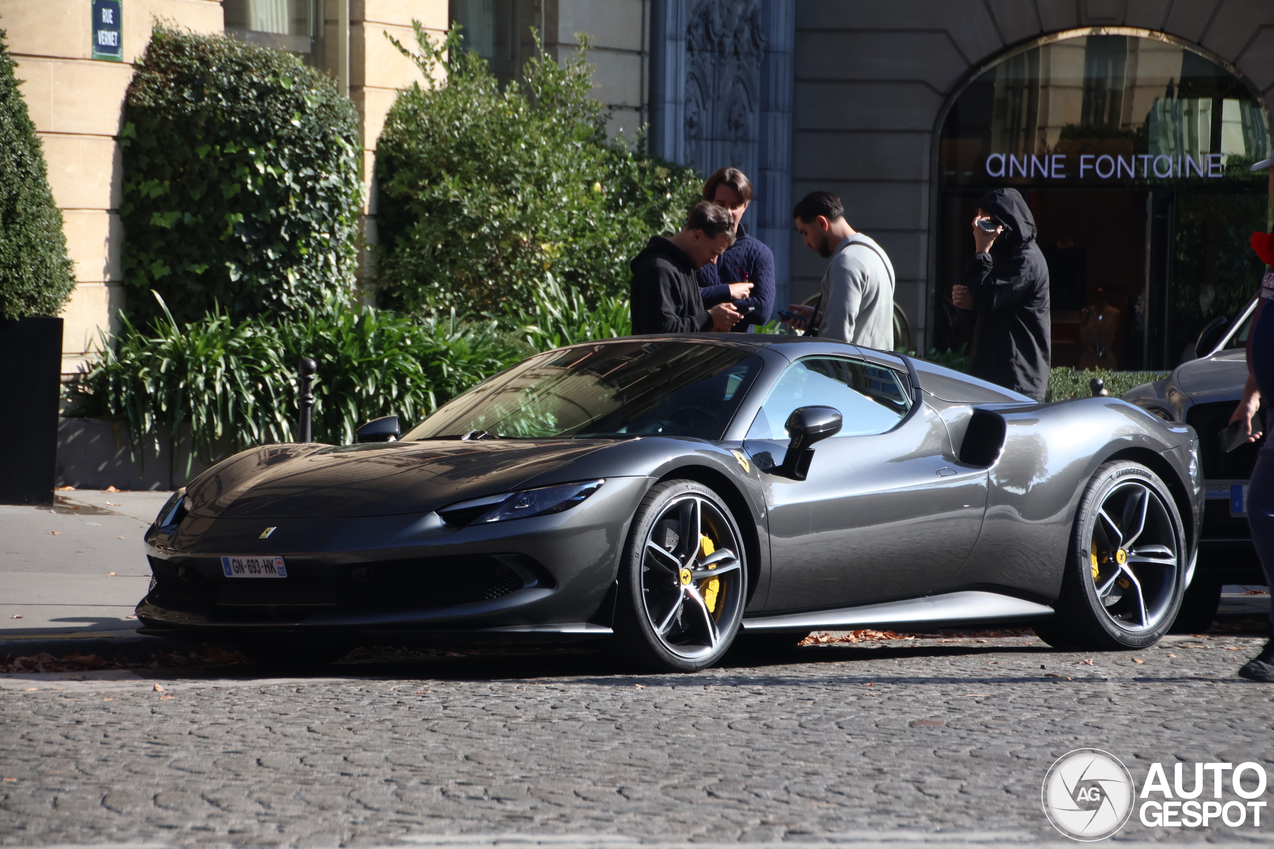 Ferrari 296 GTS - 13 October 2025 - Autogespot