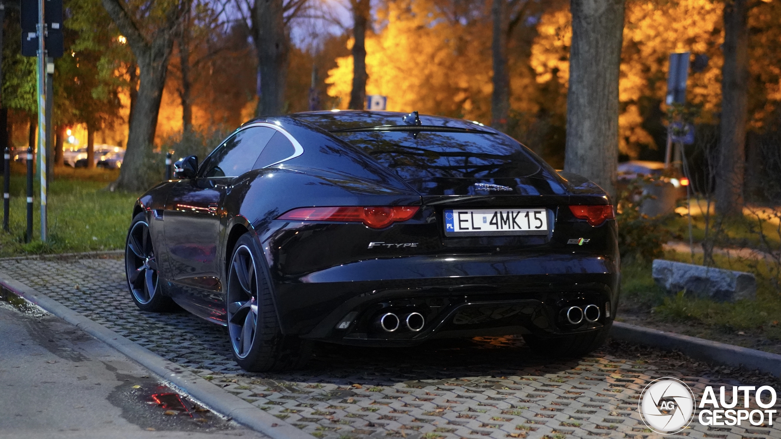 Jaguar F-TYPE R AWD Coupé - 13 October 2025 - Autogespot