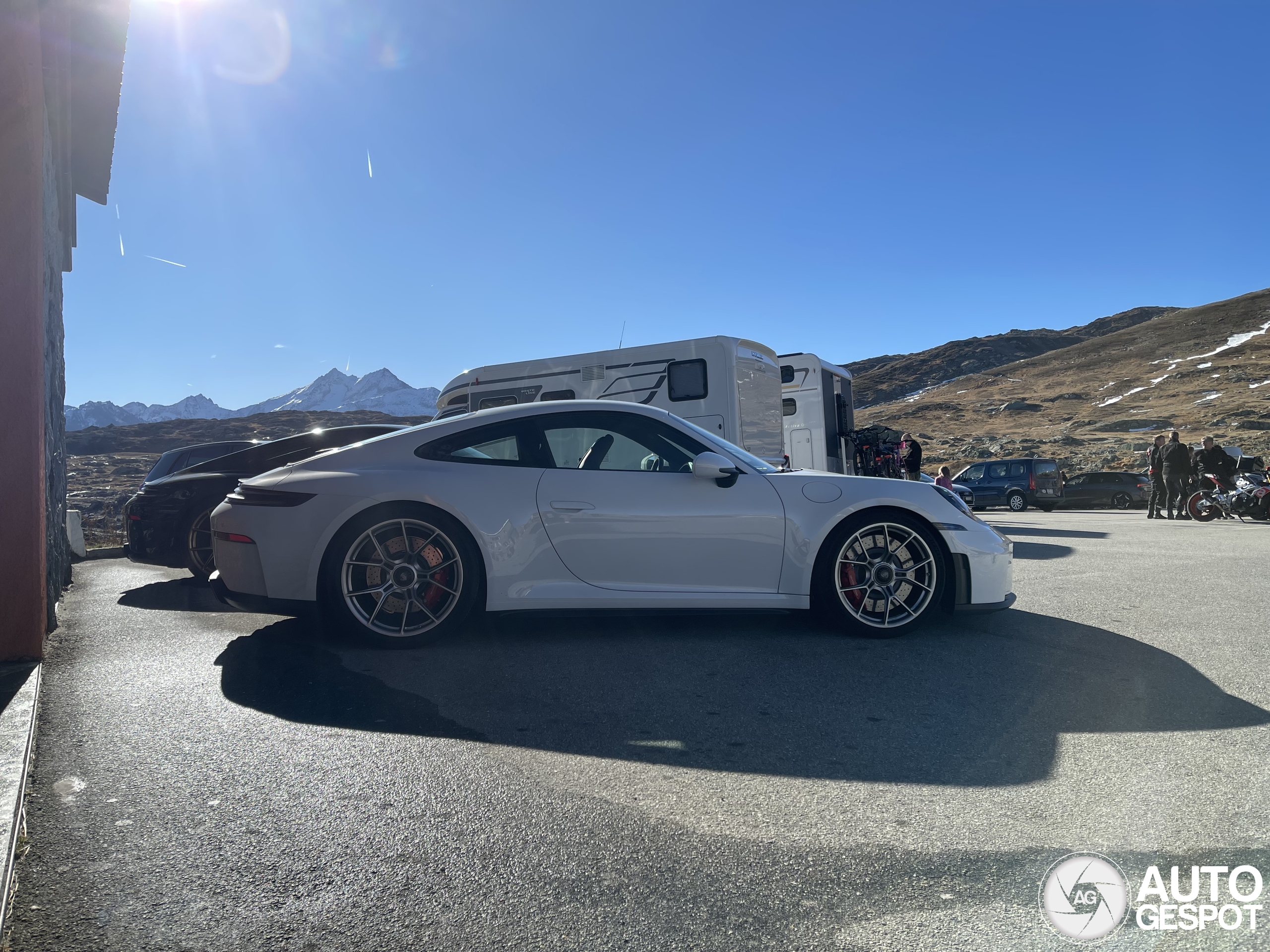 Porsche 992 GT3 Touring MkII - 18 October 2025 - Autogespot