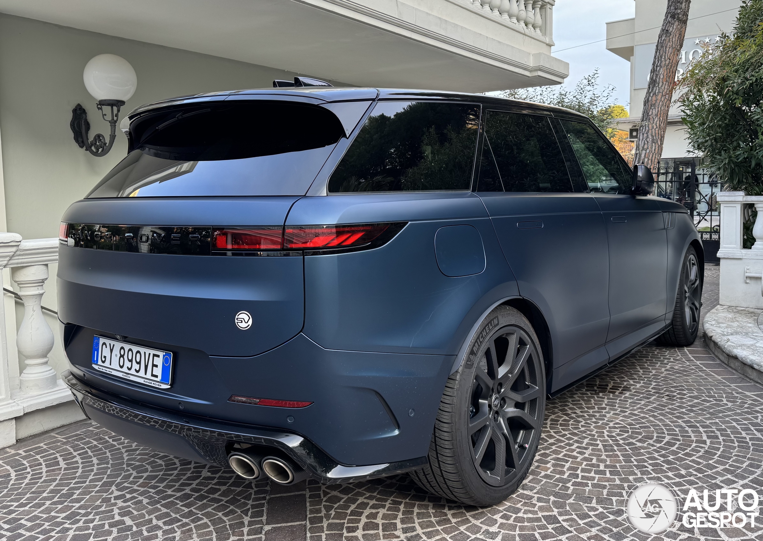 Range Rover Sport SV 2025 Edition Two - 19 October 2025 - Autogespot