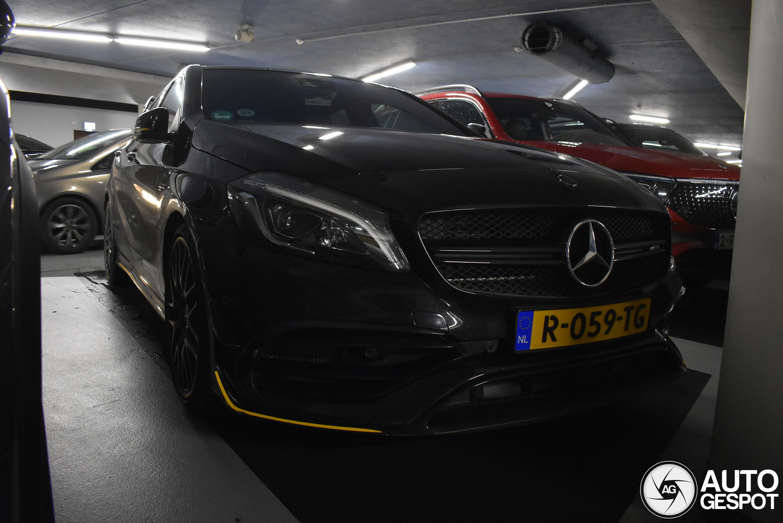 Mercedes-AMG A 45 W176 Yellow Night Edition - 22 October 2025 - Autogespot