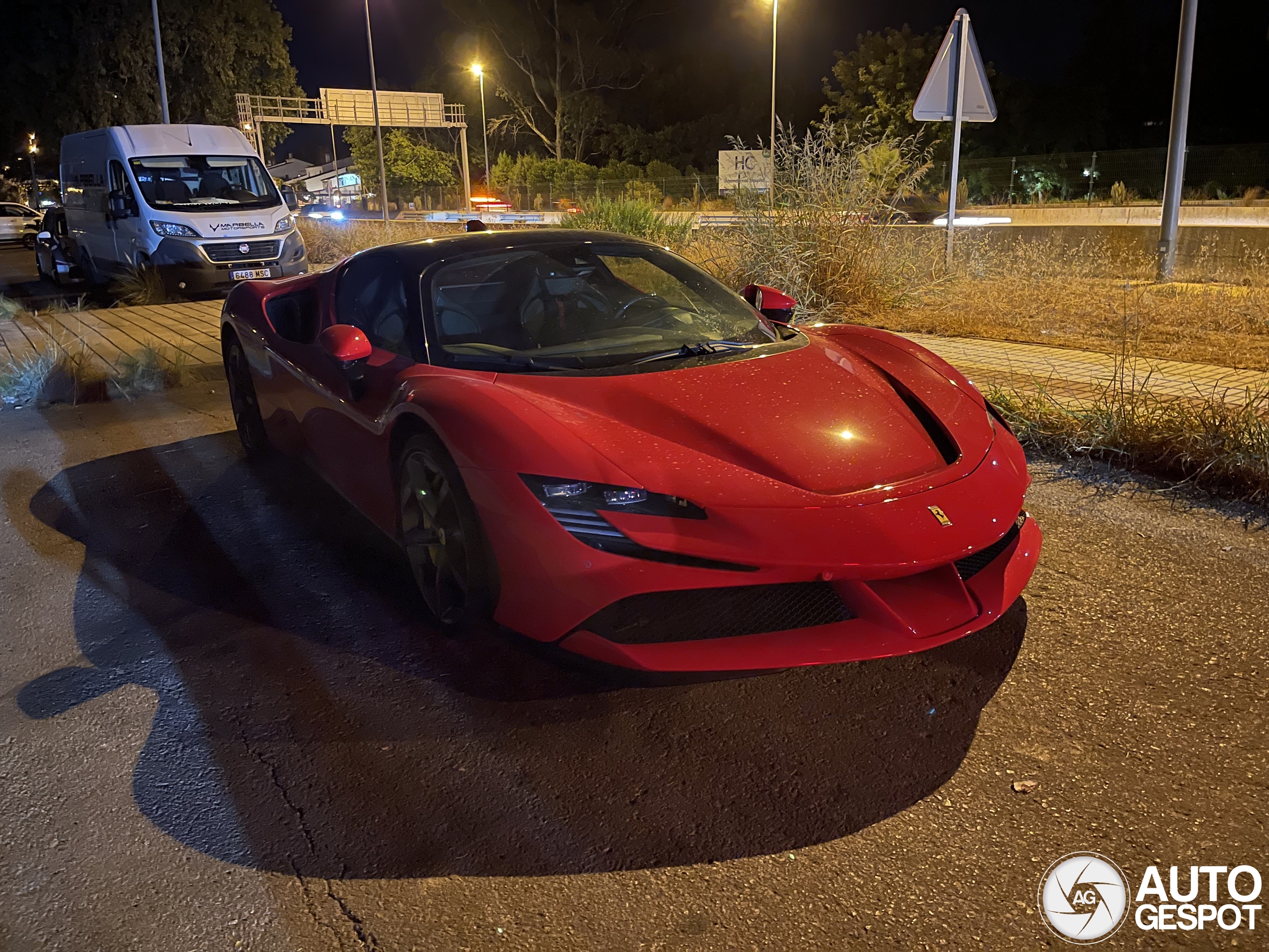 Ferrari SF90 Stradale - 24 October 2025 - Autogespot