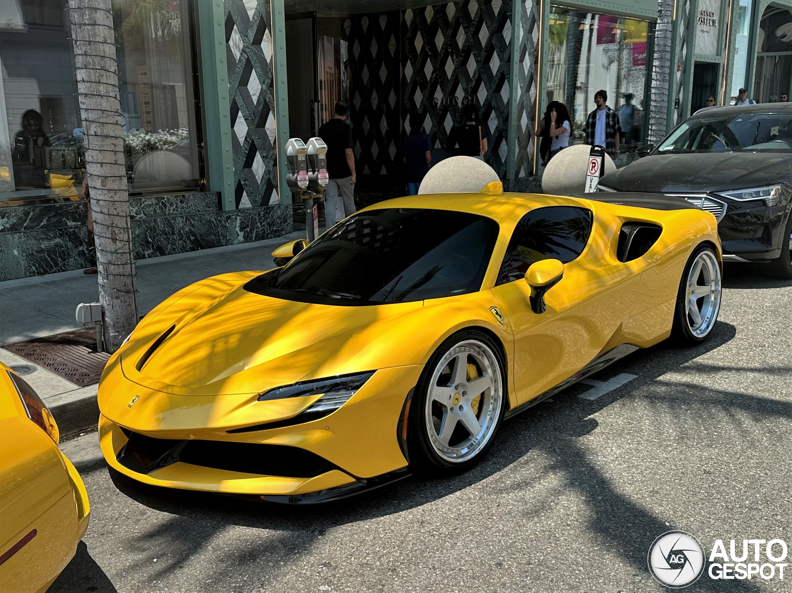 Ferrari SF90 Stradale - 24 October 2025 - Autogespot
