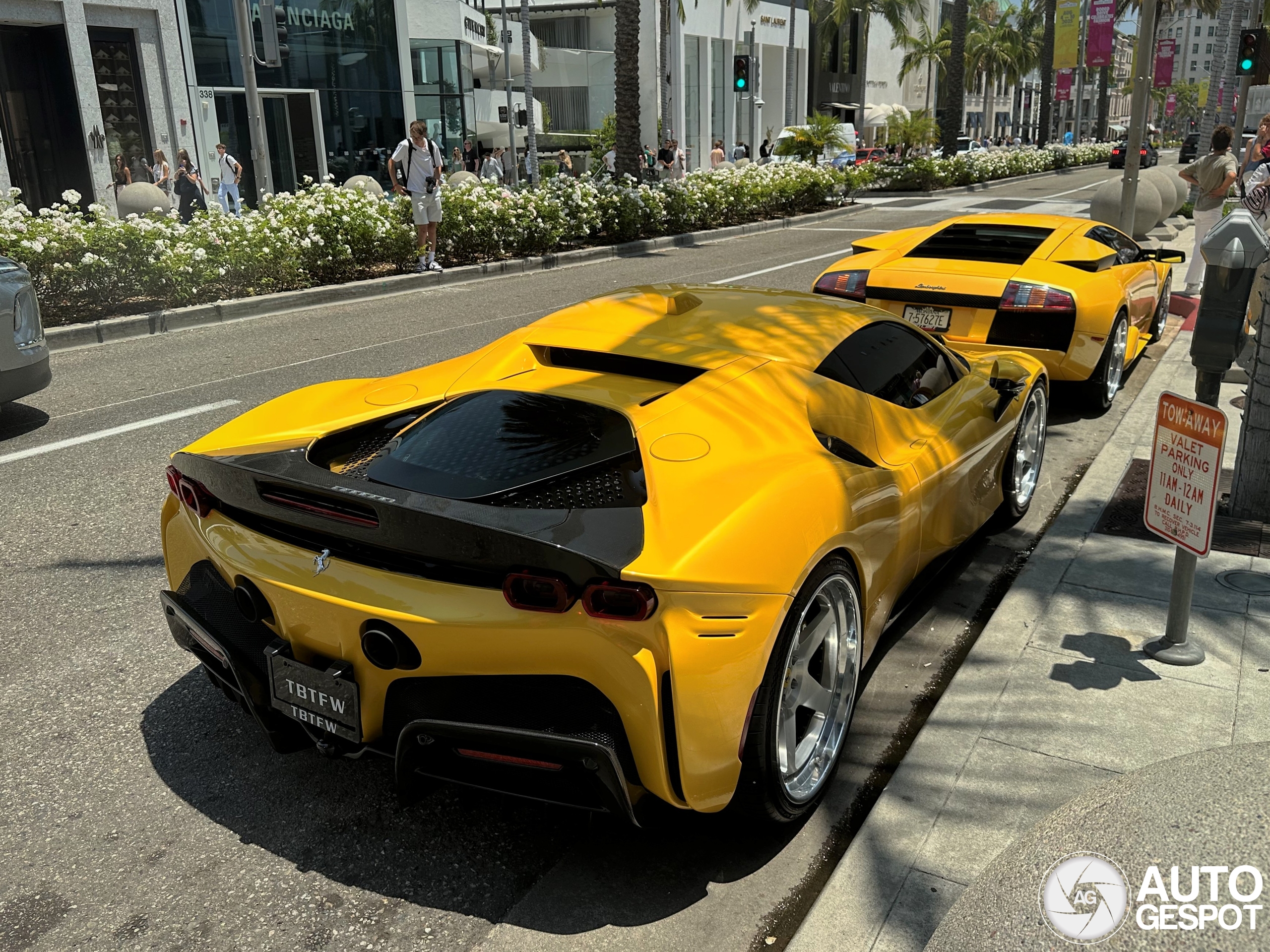 Ferrari SF90 Stradale - 24 October 2025 - Autogespot