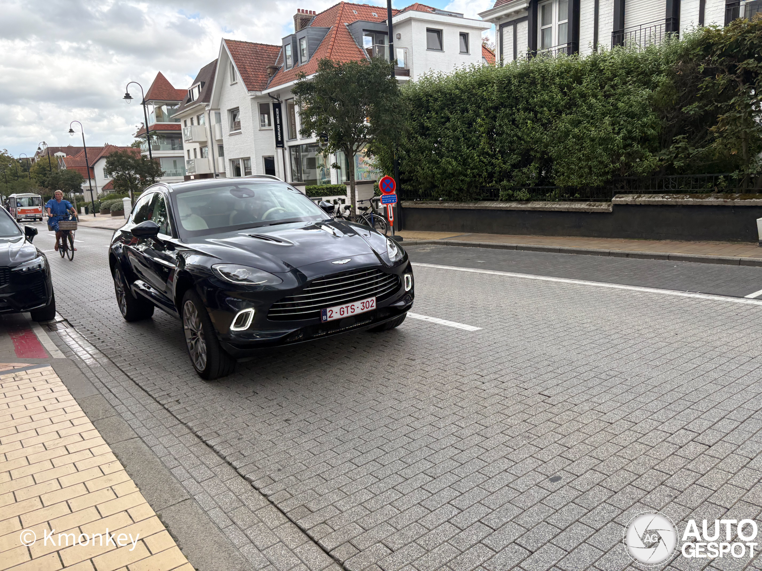 Aston Martin DBX - 25 October 2025 - Autogespot