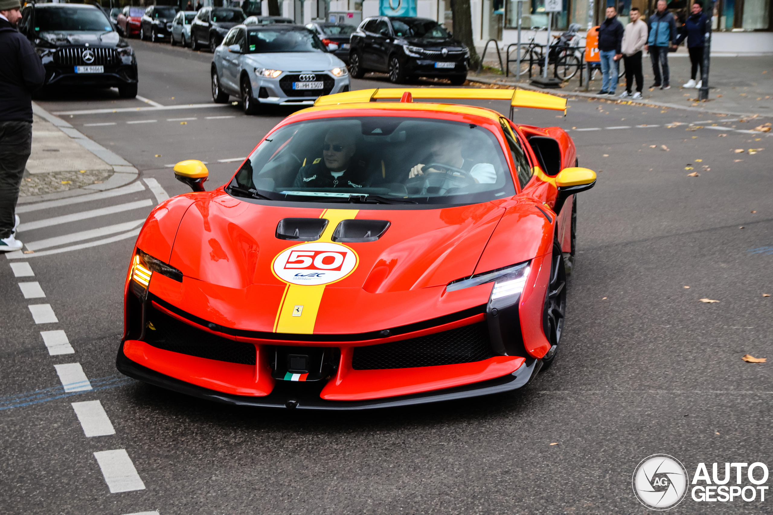 Ferrari SF90 XX Stradale Le Mans Edition - 25 October 2025 - Autogespot