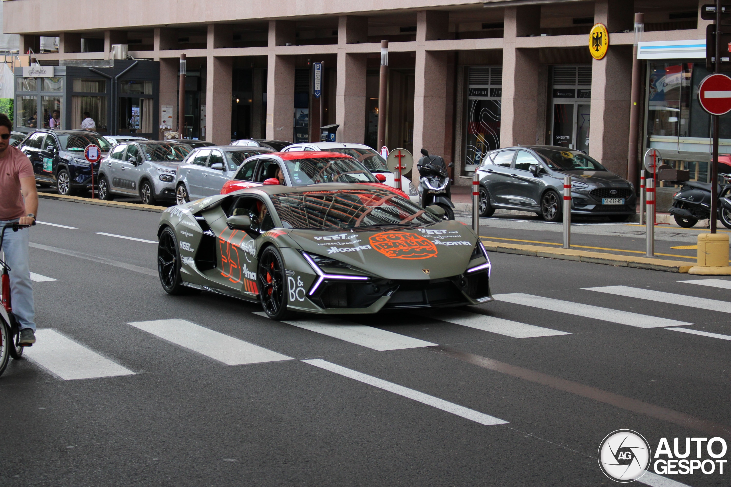 Lamborghini Revuelto - 25 October 2025 - Autogespot