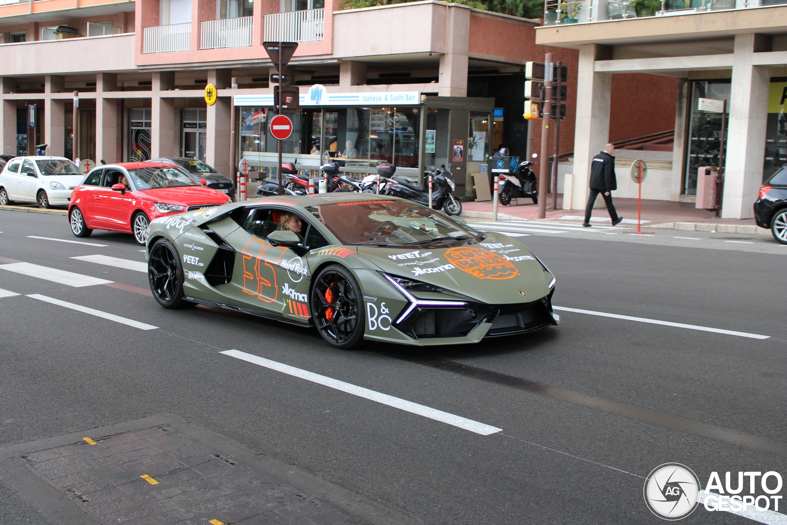 Lamborghini Revuelto - 25 October 2025 - Autogespot