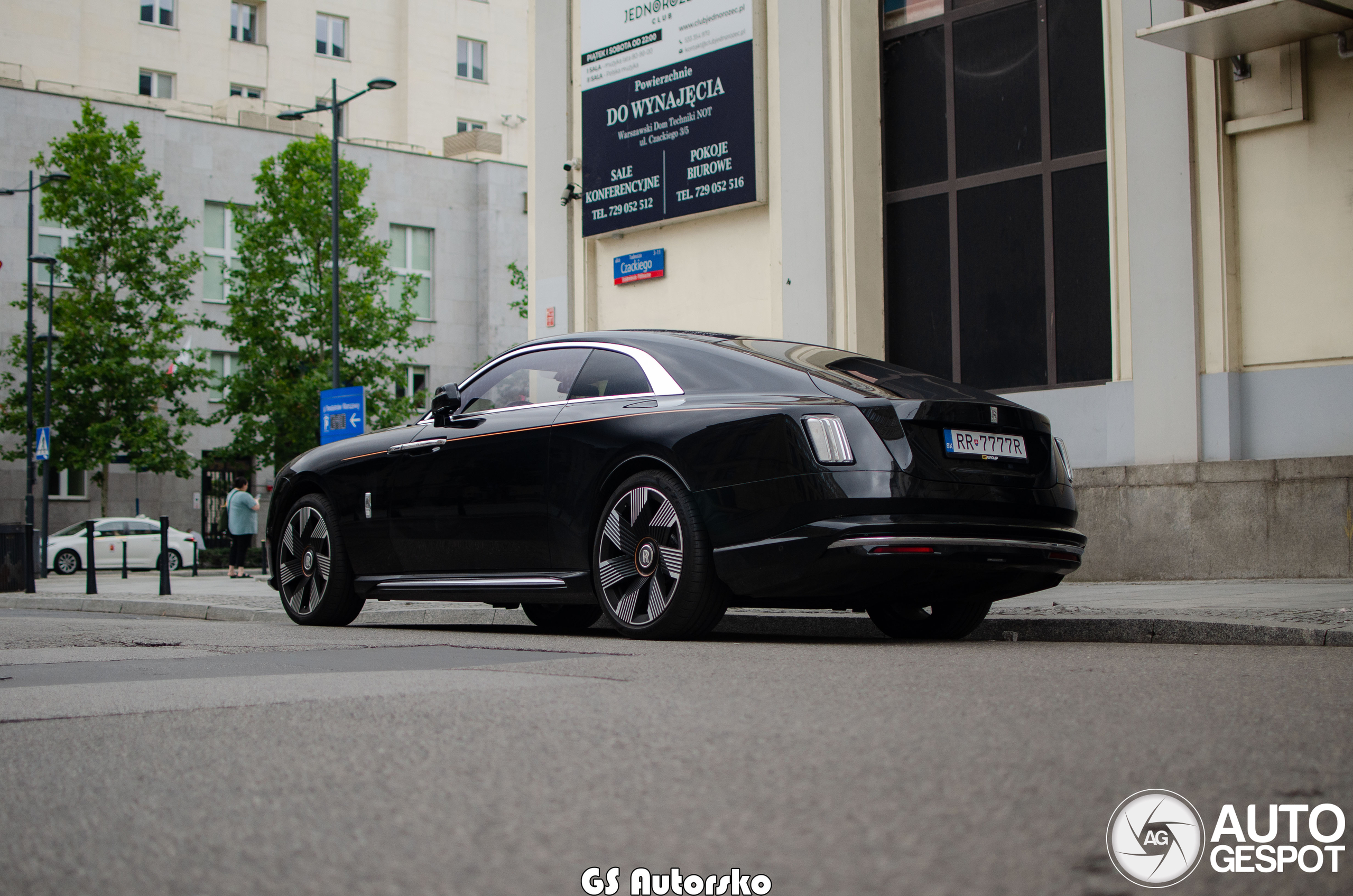 Rolls-Royce Spectre - 27 October 2025 - Autogespot