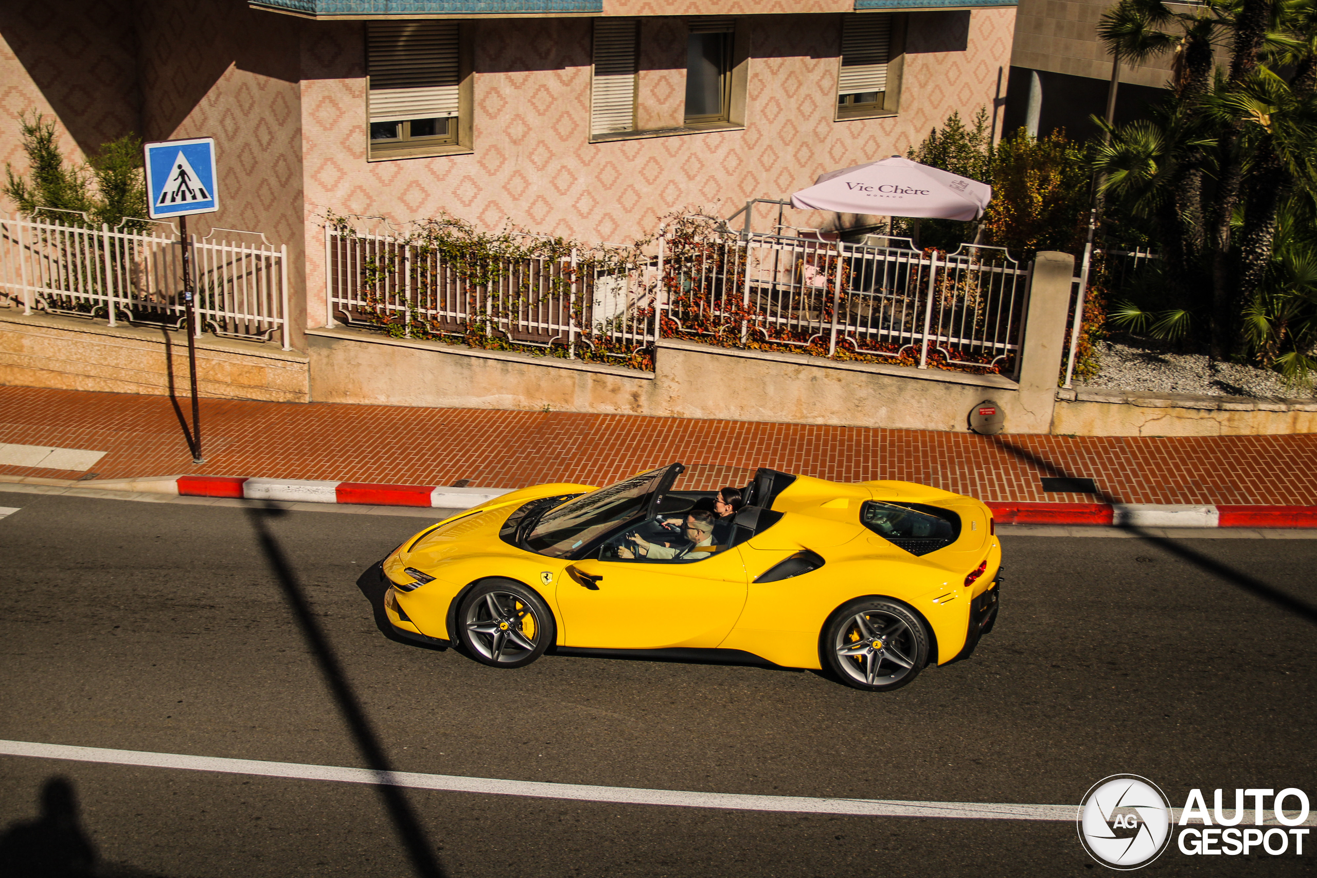Ferrari SF90 Spider - 28 October 2025 - Autogespot