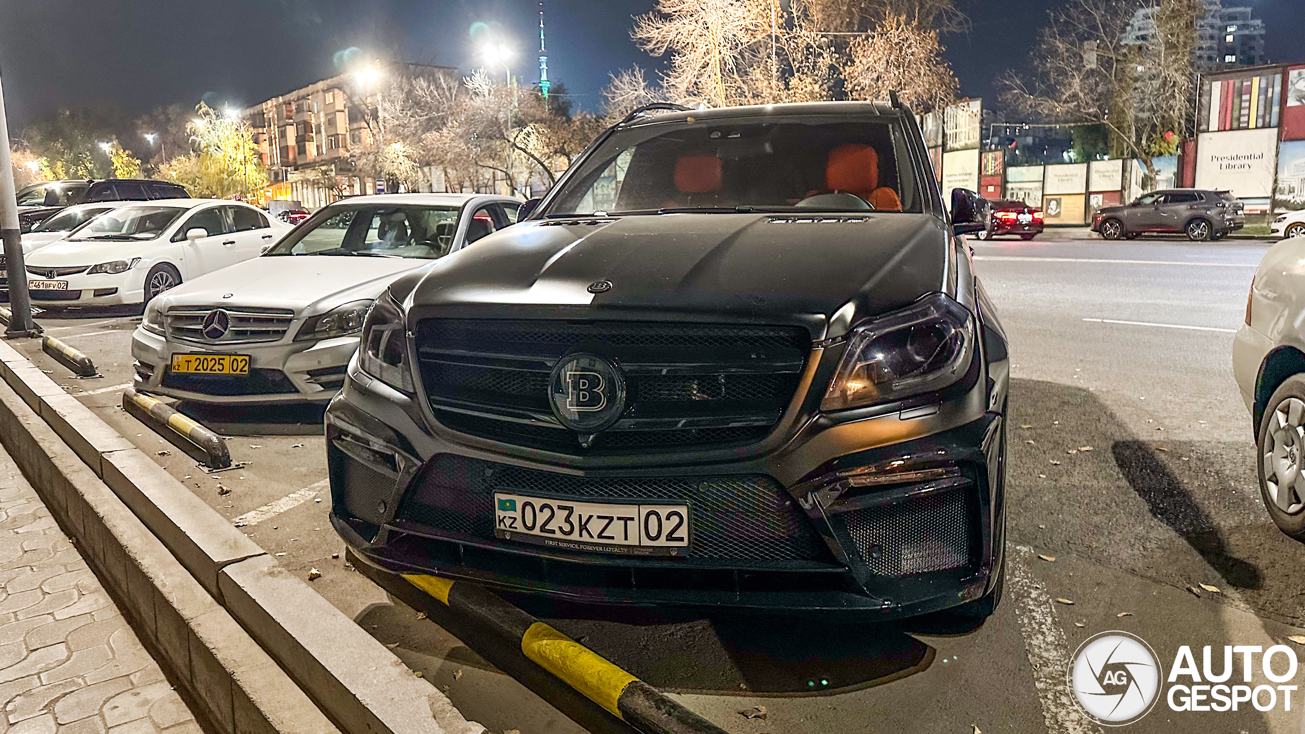 Mercedes-Benz Brabus GL B63S 700 Widestar - 28 October 2025 - Autogespot