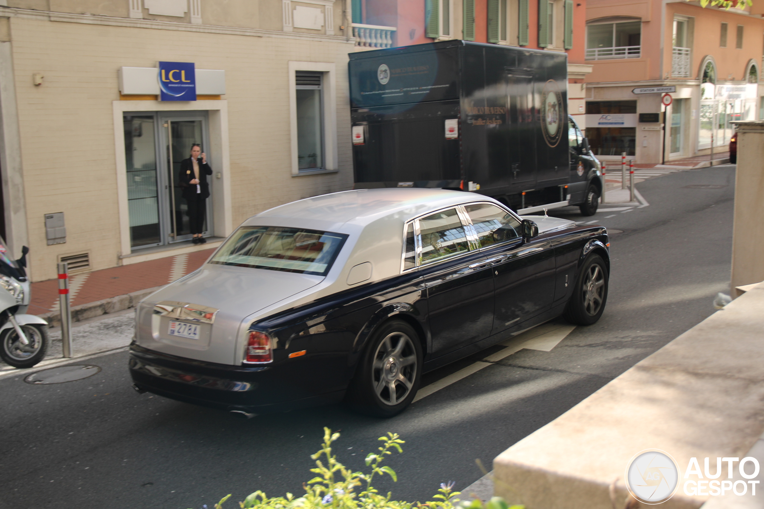 Rolls-Royce Phantom - 28 October 2025 - Autogespot