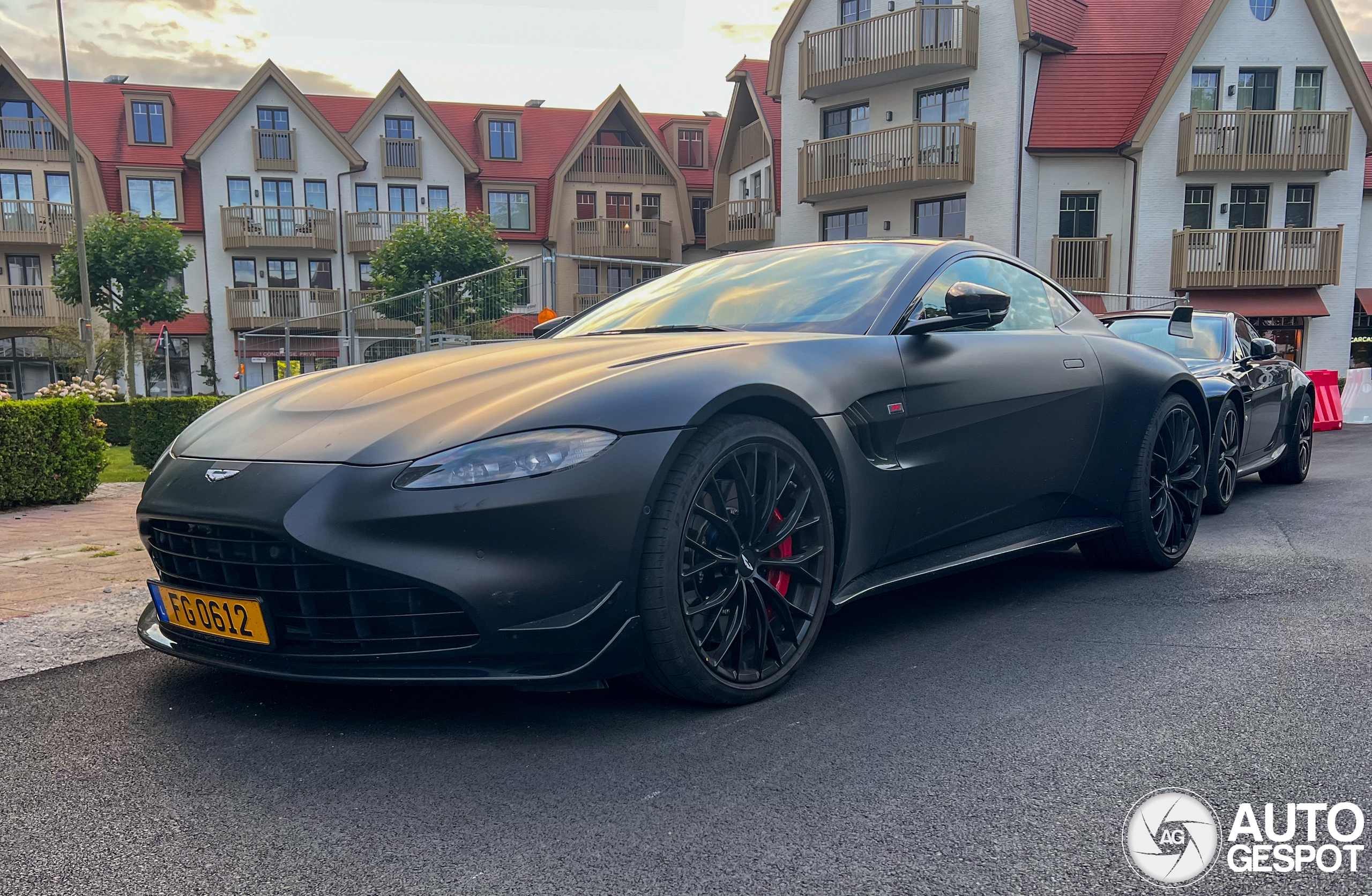 Aston Martin V8 Vantage Formula 1 Edition - 30 October 2025 - Autogespot