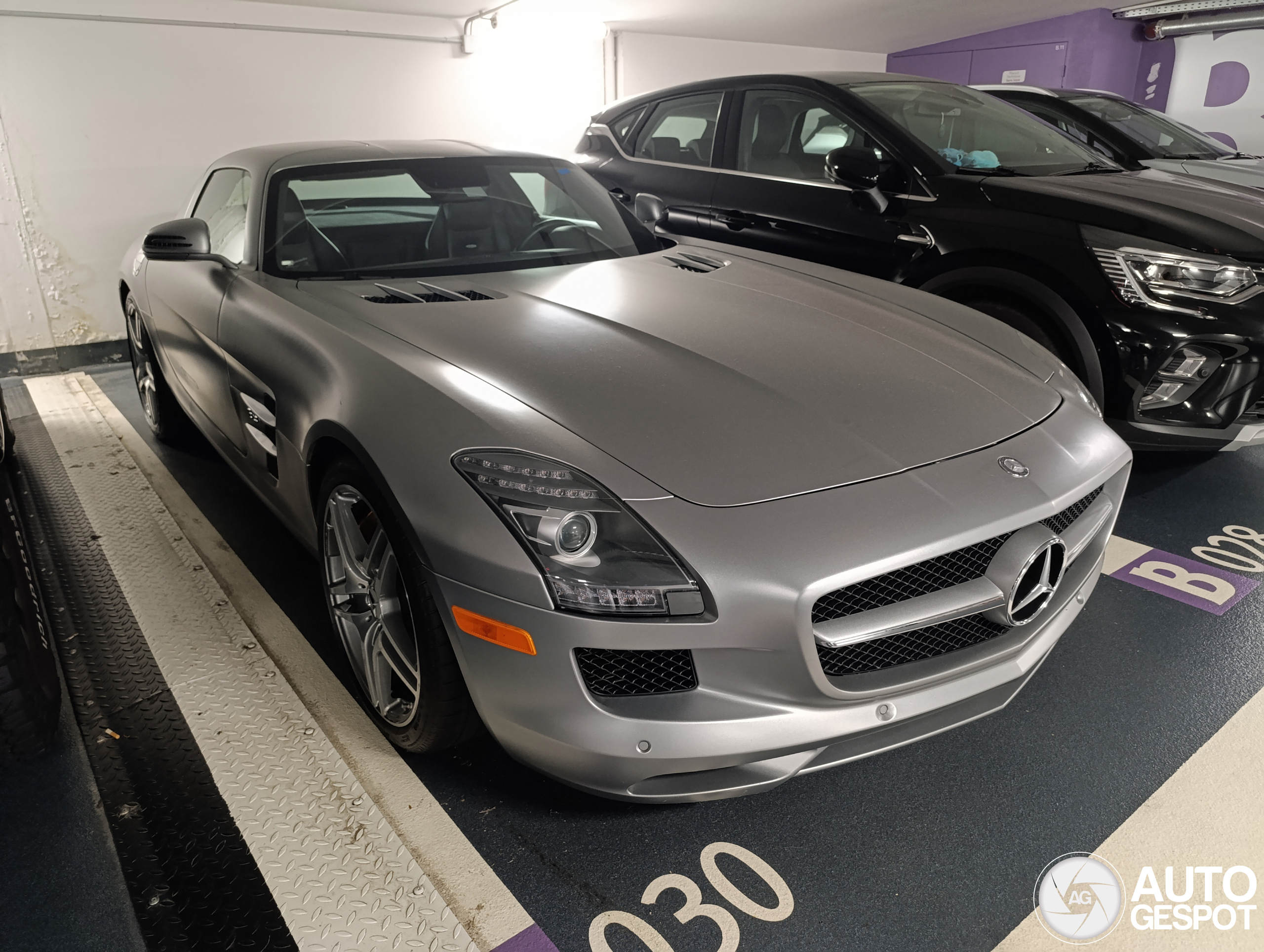 Mercedes-Benz SLS AMG - 30 October 2025 - Autogespot