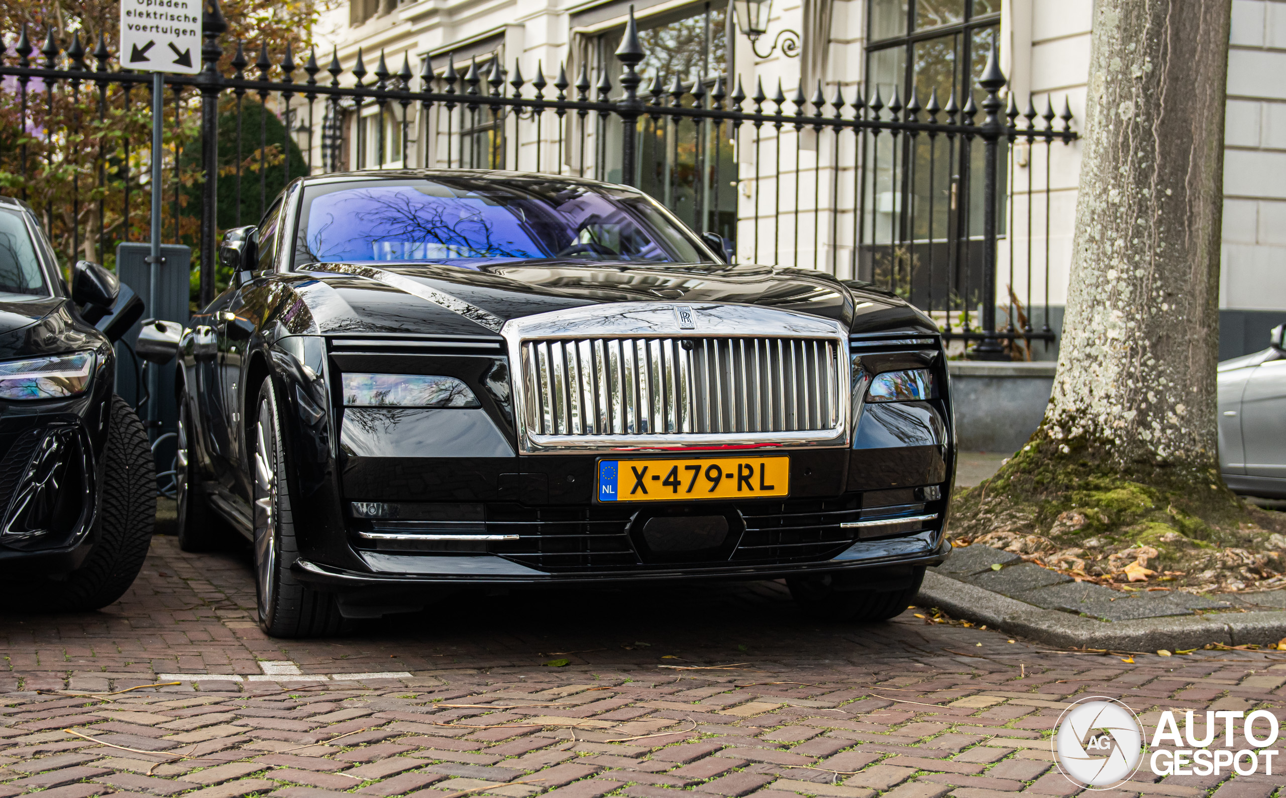 Rolls-Royce Spectre - 01 November 2025 - Autogespot