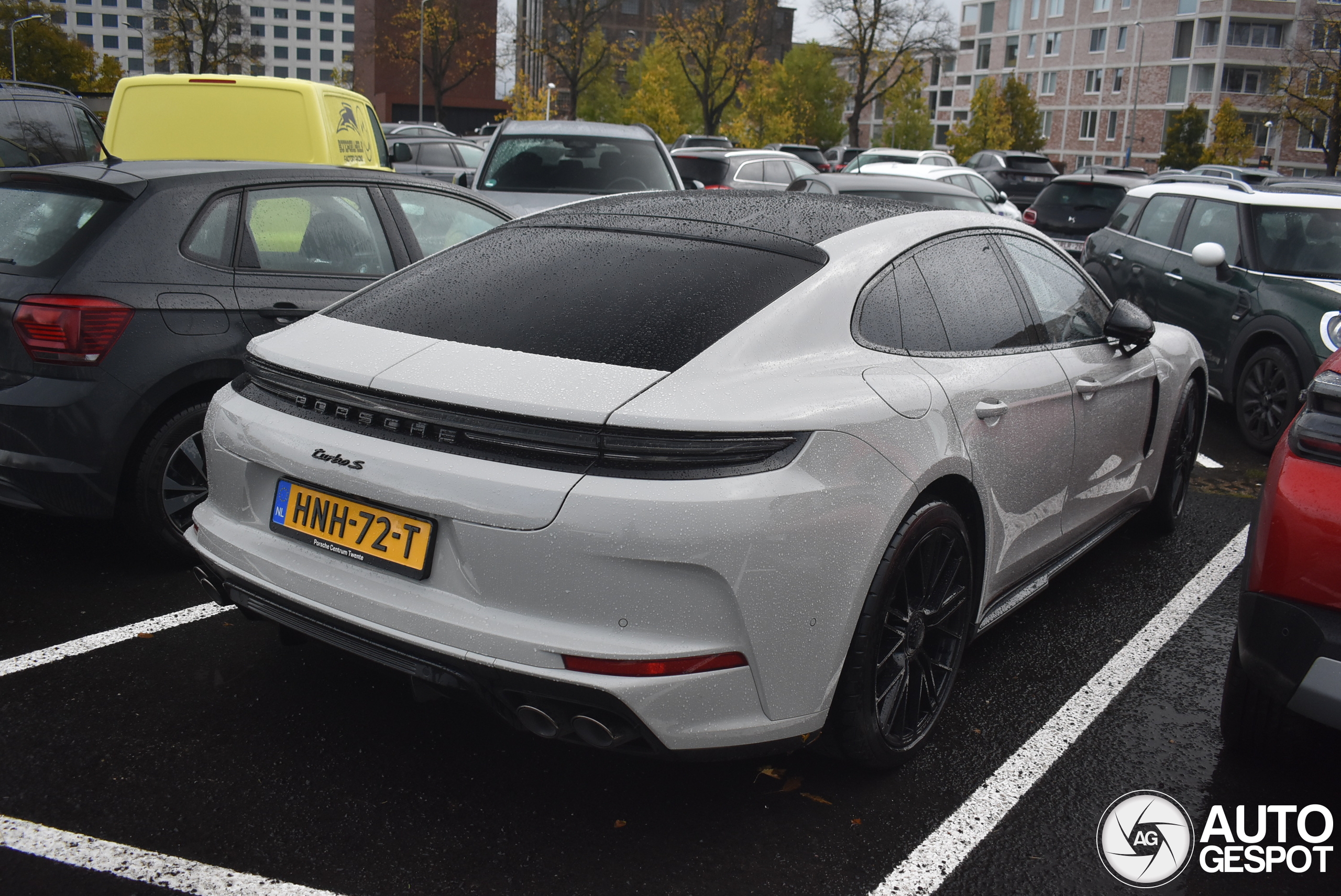 Porsche 972 Panamera Turbo S E-Hybrid - 02 November 2025 - Autogespot