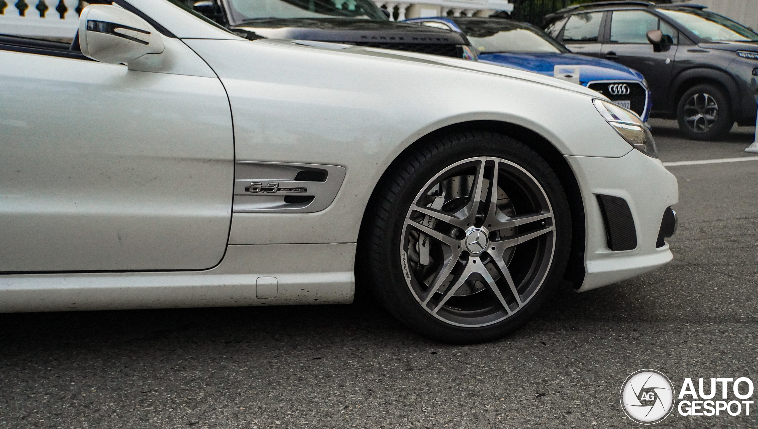 Mercedes-Benz SL 63 AMG - 03 November 2025 - Autogespot