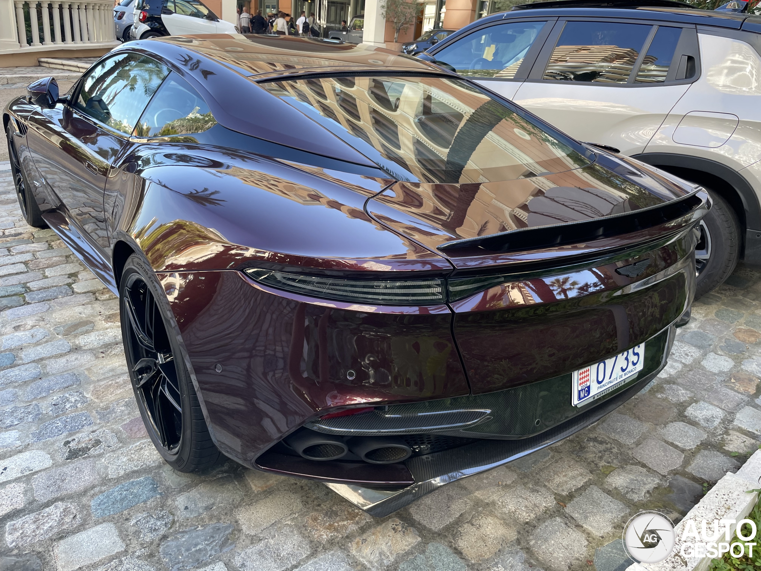 Aston Martin DBS Superleggera - 04 November 2025 - Autogespot